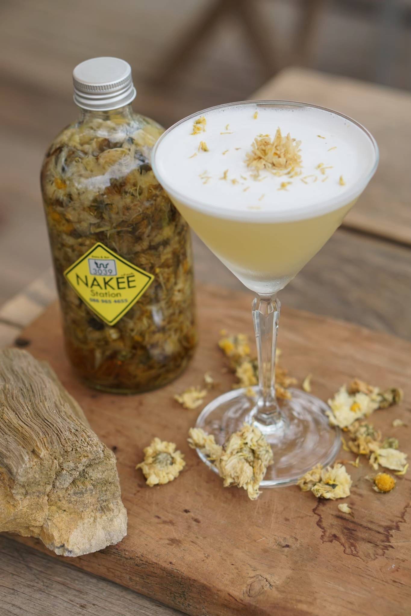 รูป 3039 นาคีสเตชั่น NAKEE Station Bistro&Bar