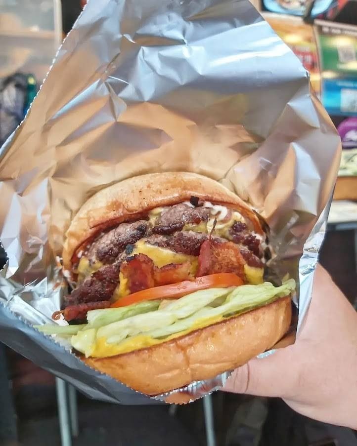 รูป Barney's Burger Joint Ari