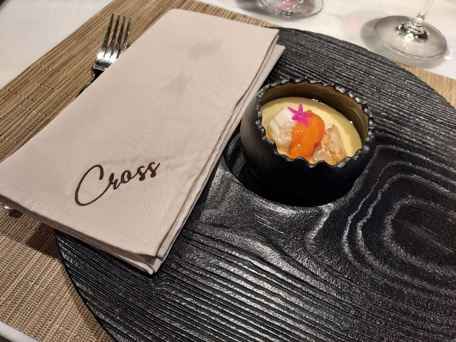 รีวิว Cross BKK - อาหารจีนฟิวชั่นไอเดีย คนรุ่นใหม่ ที่น่าลิ้มลอง