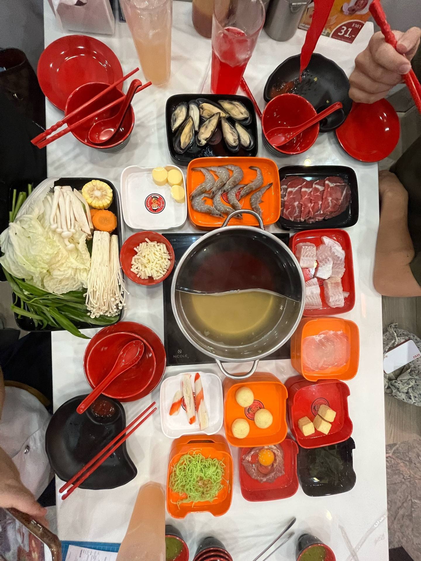 [รีวิว] ร้าน สุกี้ตี๋น้อย แอมพาร์ค จุฬา | เมนูแนะนำ รูปภาพ ราคา