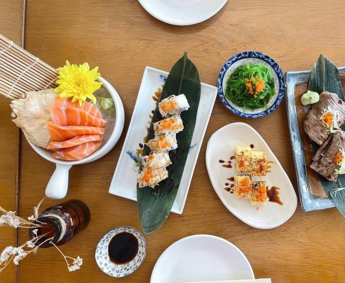 รีวิว Yuma Sushi & Cafe' - ร้านน่ารักนั่งสบายๆ มีทั้งอาหารญี่ปุ่น ขนม ...