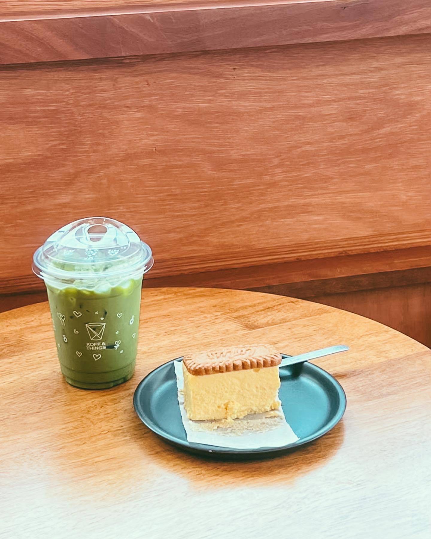 รีวิว Koff&things - ร้านสวย เค้กอร่อย มัทฉะเริ่ด - Wongnai