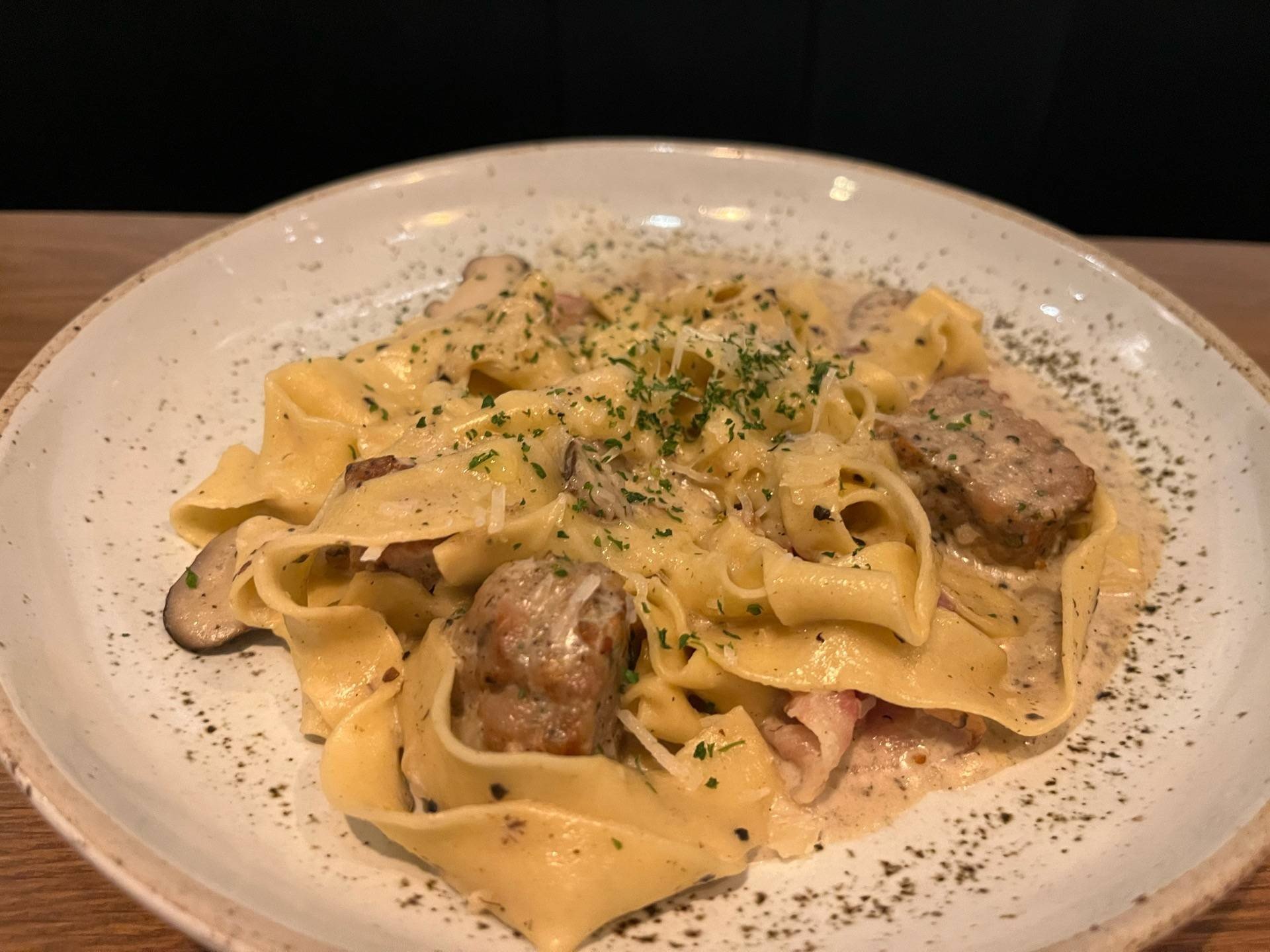 Pappardelle Truffle Cream Sauce ร้าน Fam Time Steak and Pasta - Wongnai