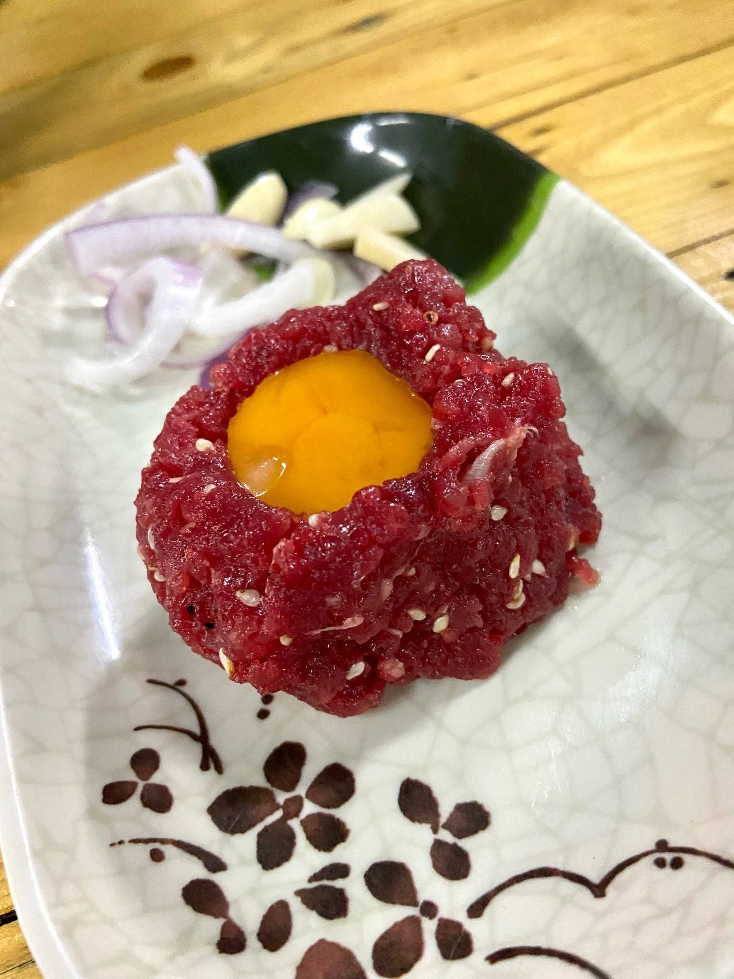 ยำเนื้อดิบ - ยูเกะ Yukke • บอกเลยว่านัวมากกกกกกกกก ส่วนตัวชอบกินยุกเกะ ...