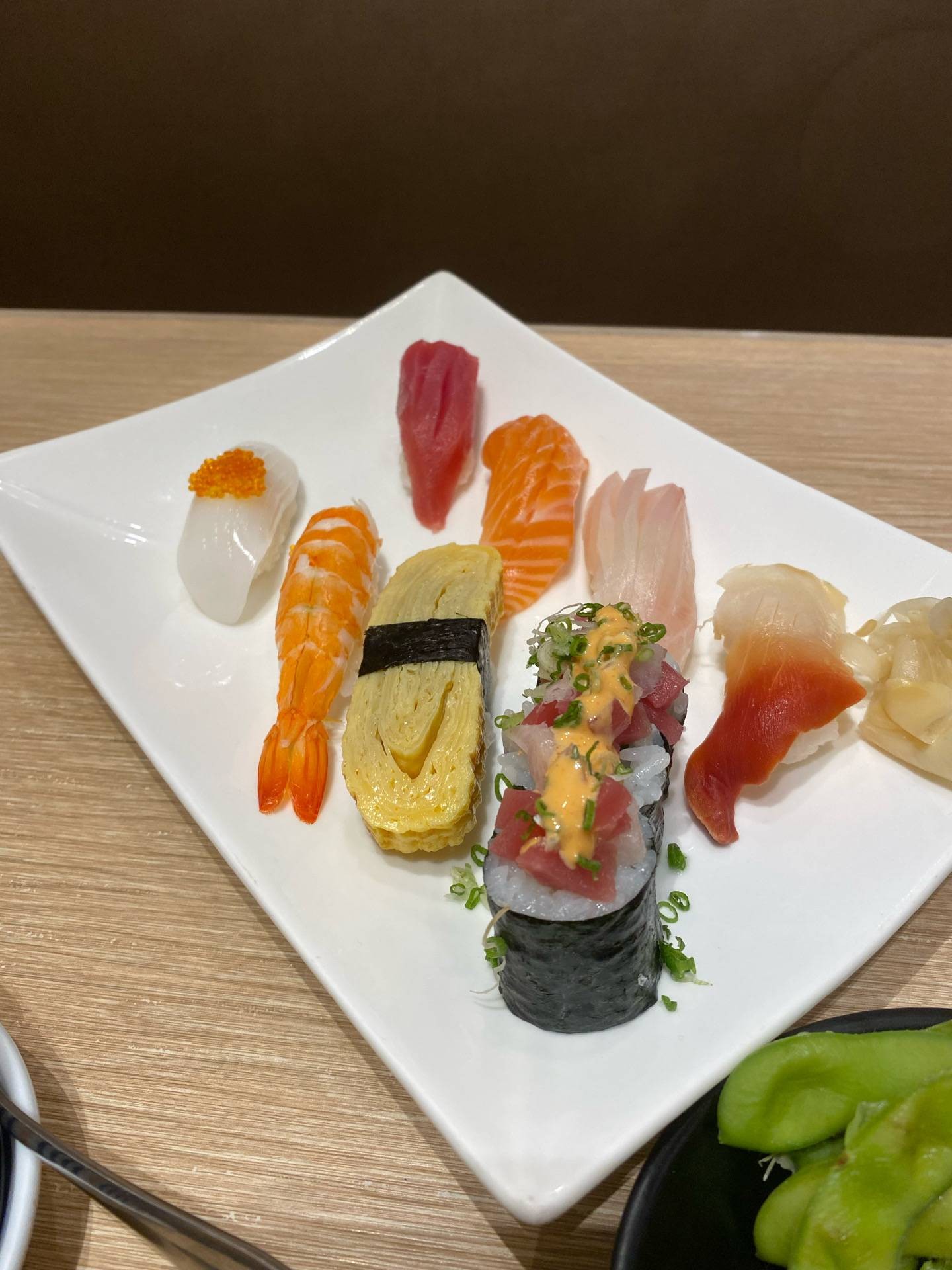 รูป Honmono Sushi เซ็นทรัล บางนา - Wongnai