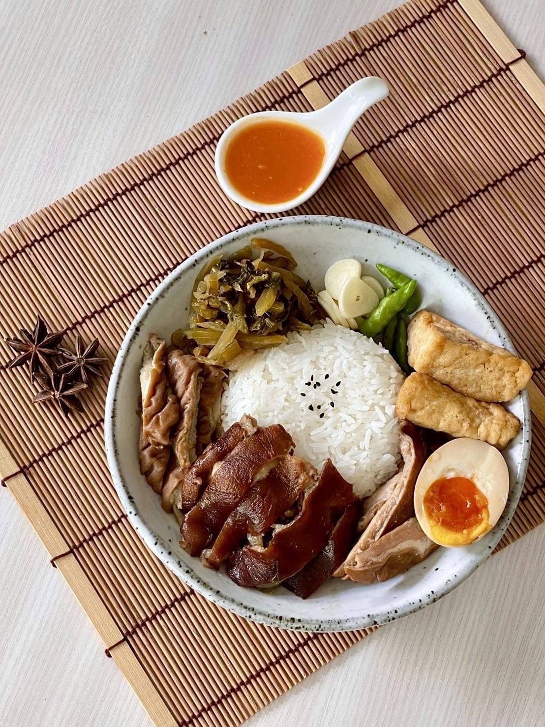 NAPHA Chefs Lotus the market - สั่งอาหารเดลิเวอรี | Wongnai x LINE MAN