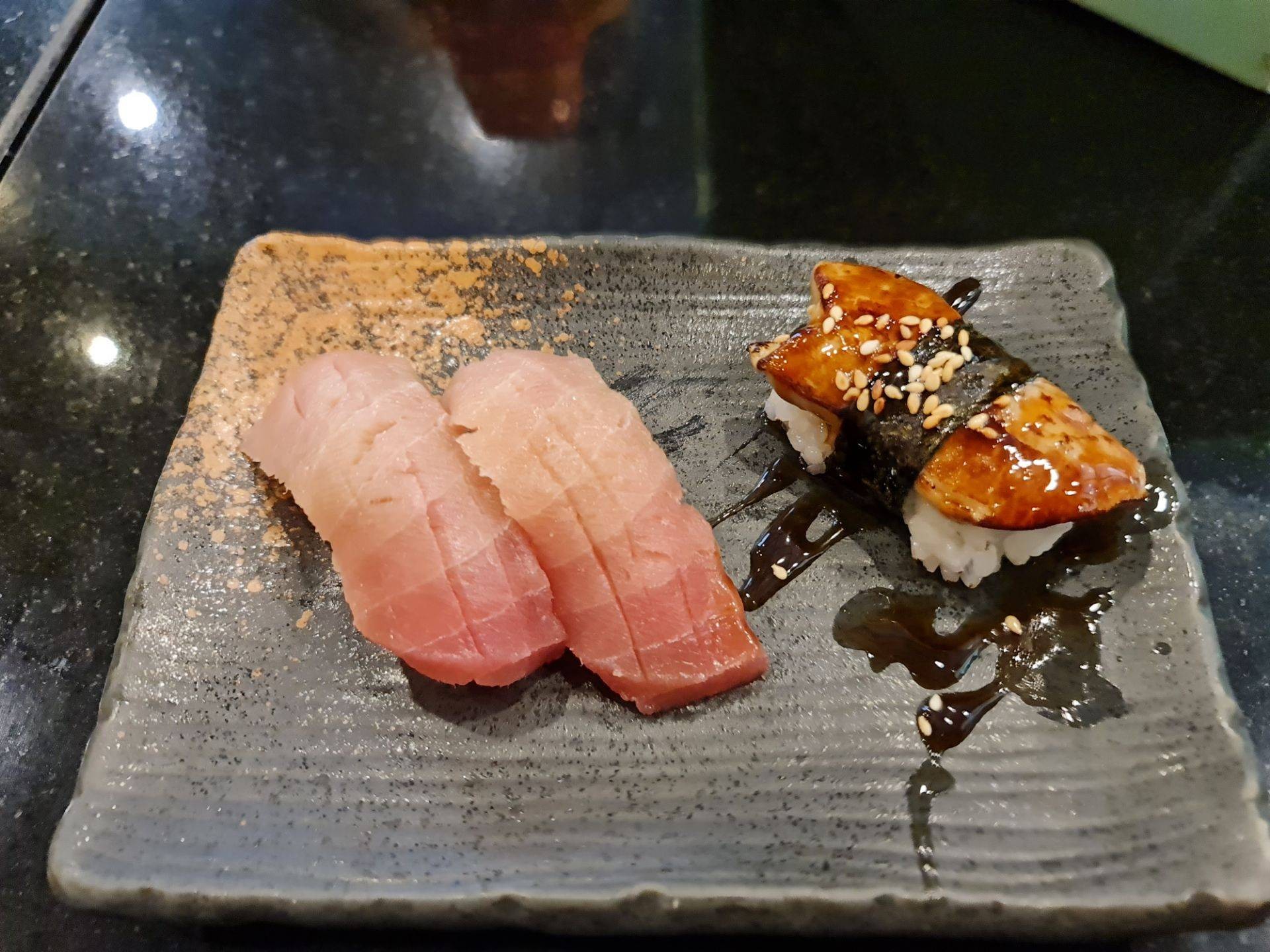 Chutoro Sushi + ฟรัวการ์สซูชิ ร้าน Shiguma I’m Park