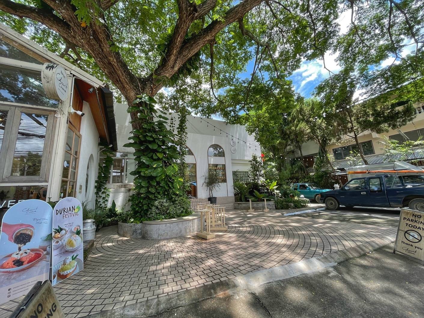 รีวิว Cheevit Cheeva ศิริมังคลาจารย์ ซอย 7 - บัวลอยบิงชูซอสไข่เค็ม และ ...