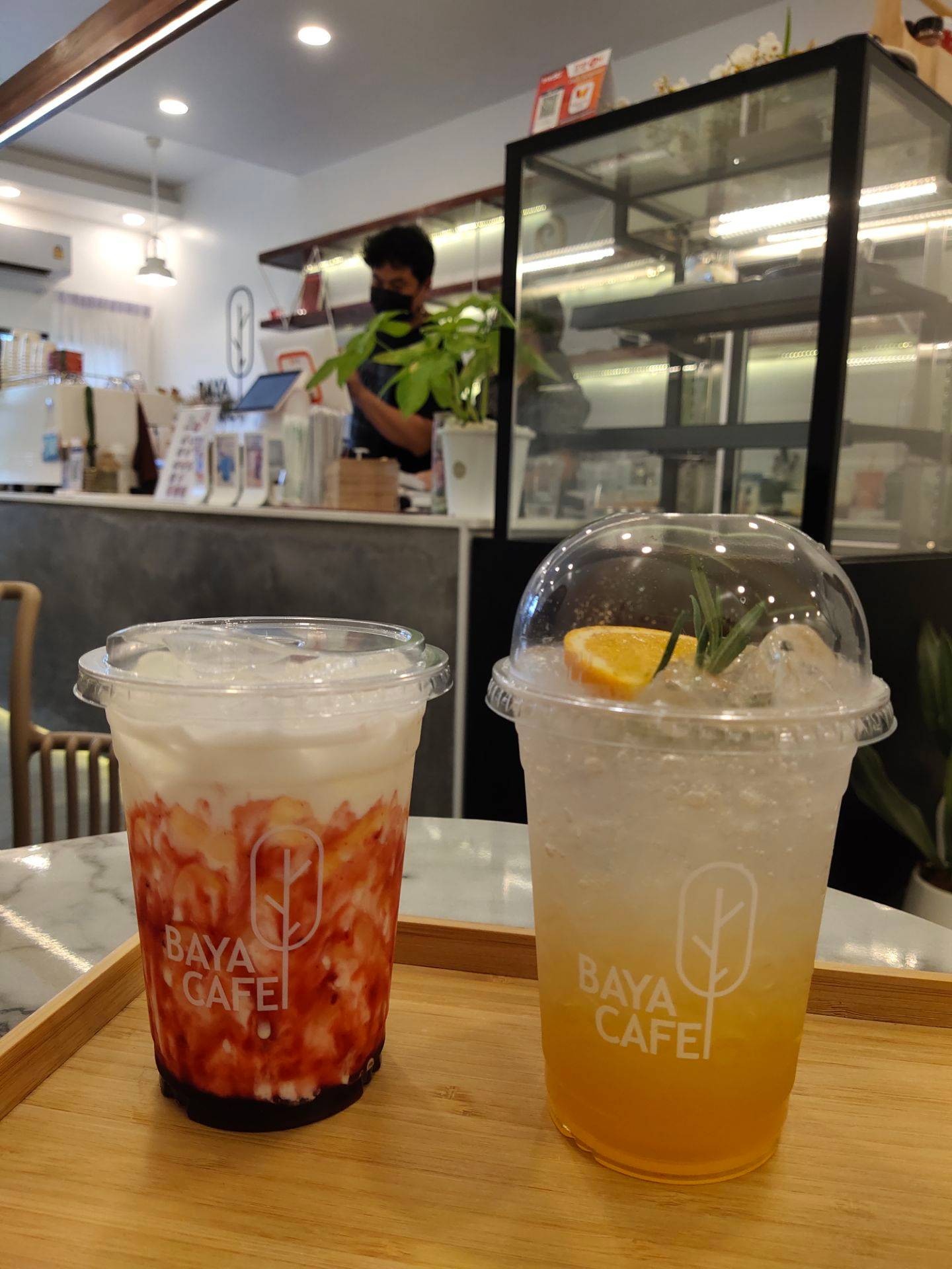 รีวิว Baya Cafe บายาคาเฟ่ - ร้านน่ารัก วัยรุ่นมาถ่ายรูปเยอะ