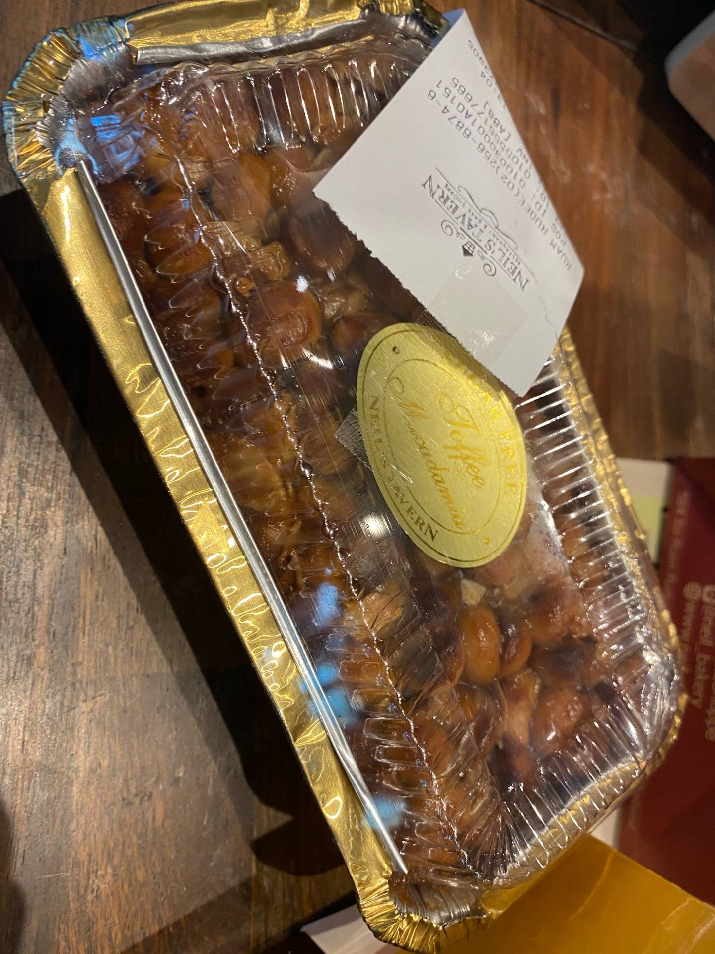 รีวิว Neil's Bake Shoppe ร่วมฤดี - ขนมอร่อยดีค่ะ เค้กแครอทหอมซินนาม่อน ...