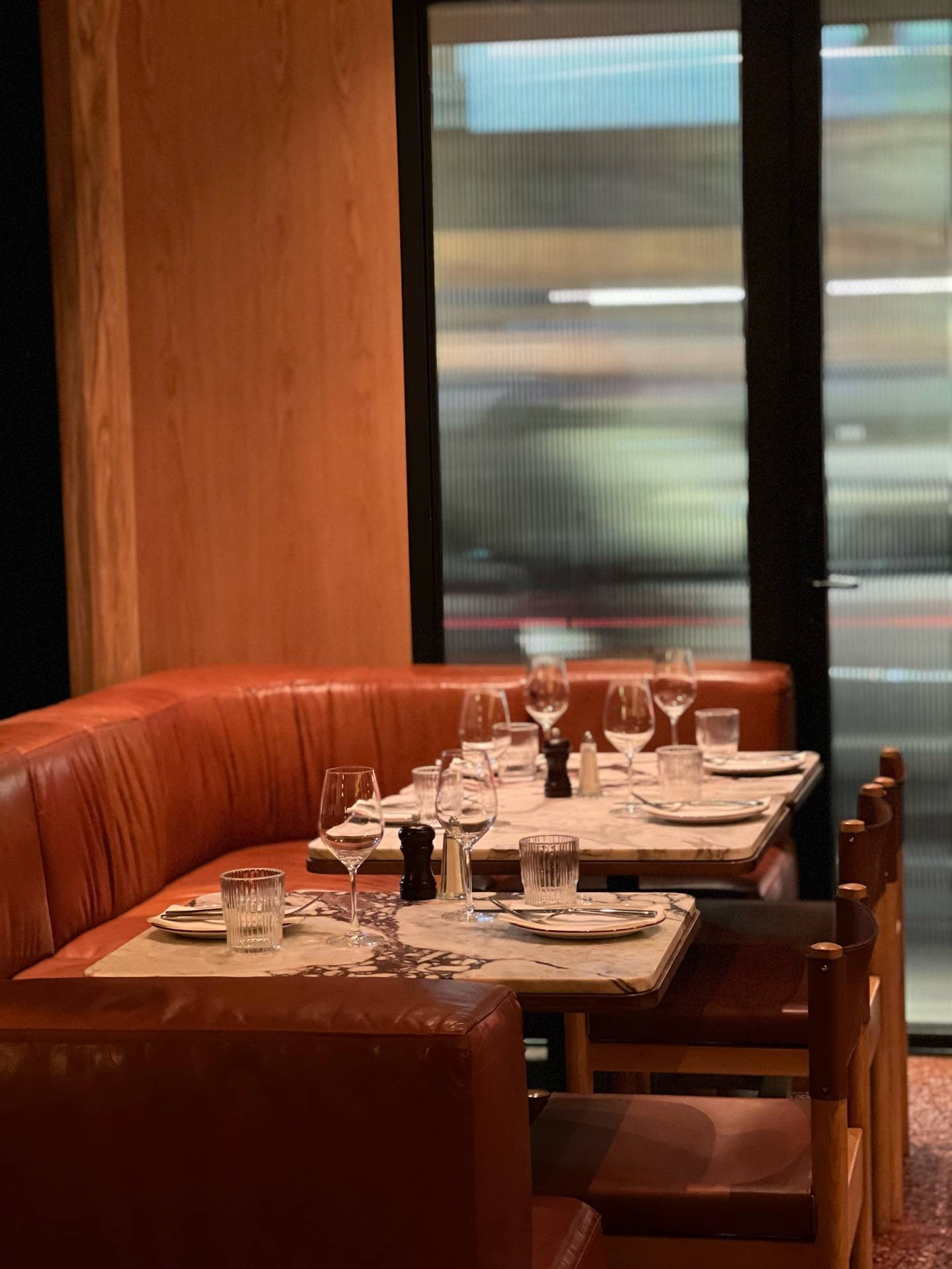 ร้าน HER Bar | รีวิวร้านอาหาร - Wongnai