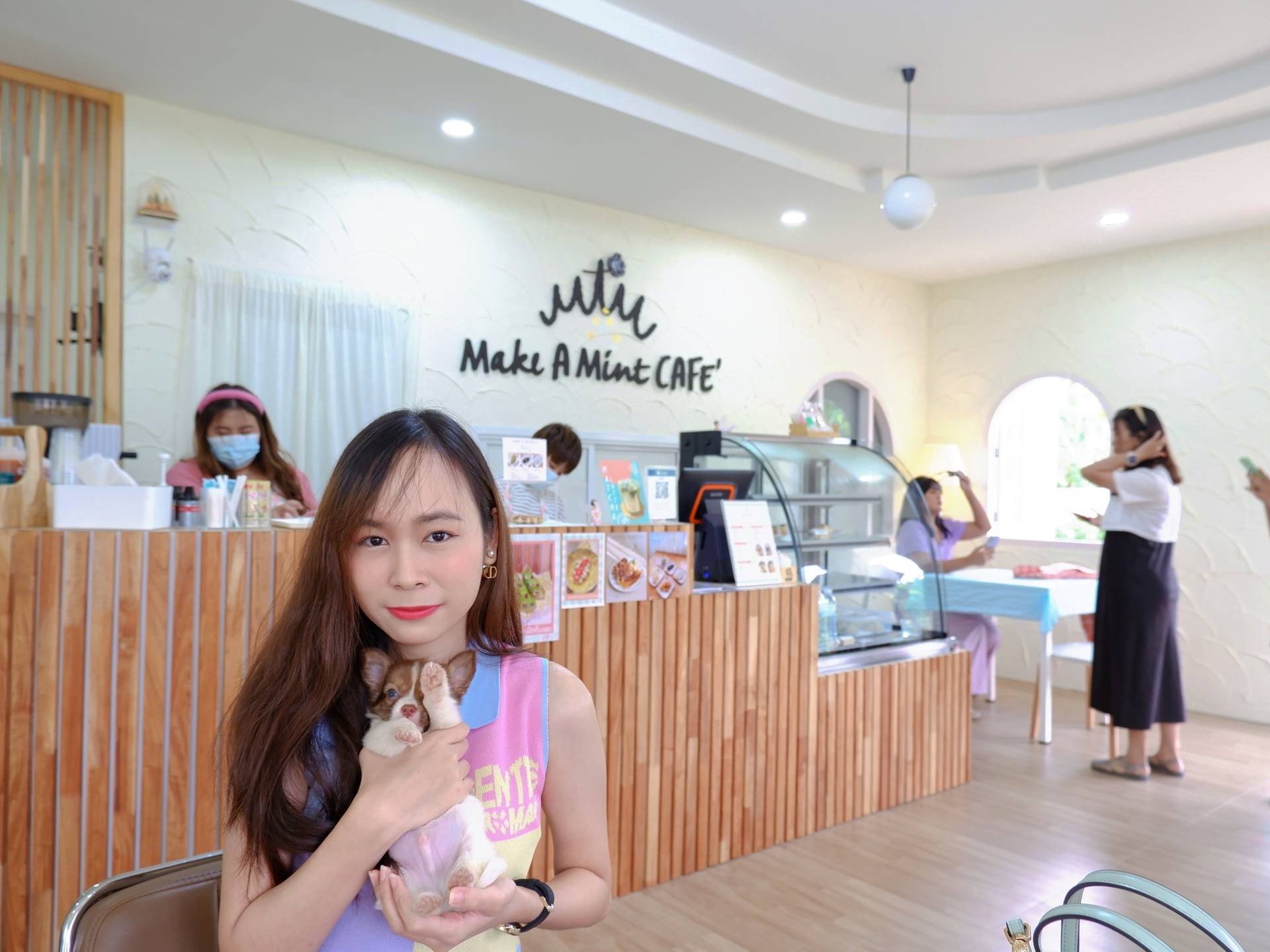 รีวิว Make A Mint CAFE' - ร้านน่ารัก อาหารอร่อย