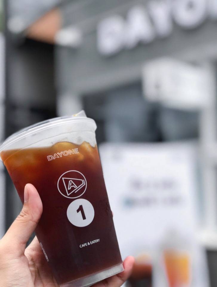 รีวิว DAY 1 สาขาสถานีรถไฟฟ้าช่องนนทรี - กาแฟอร่อย ราคาคุ้มค่า