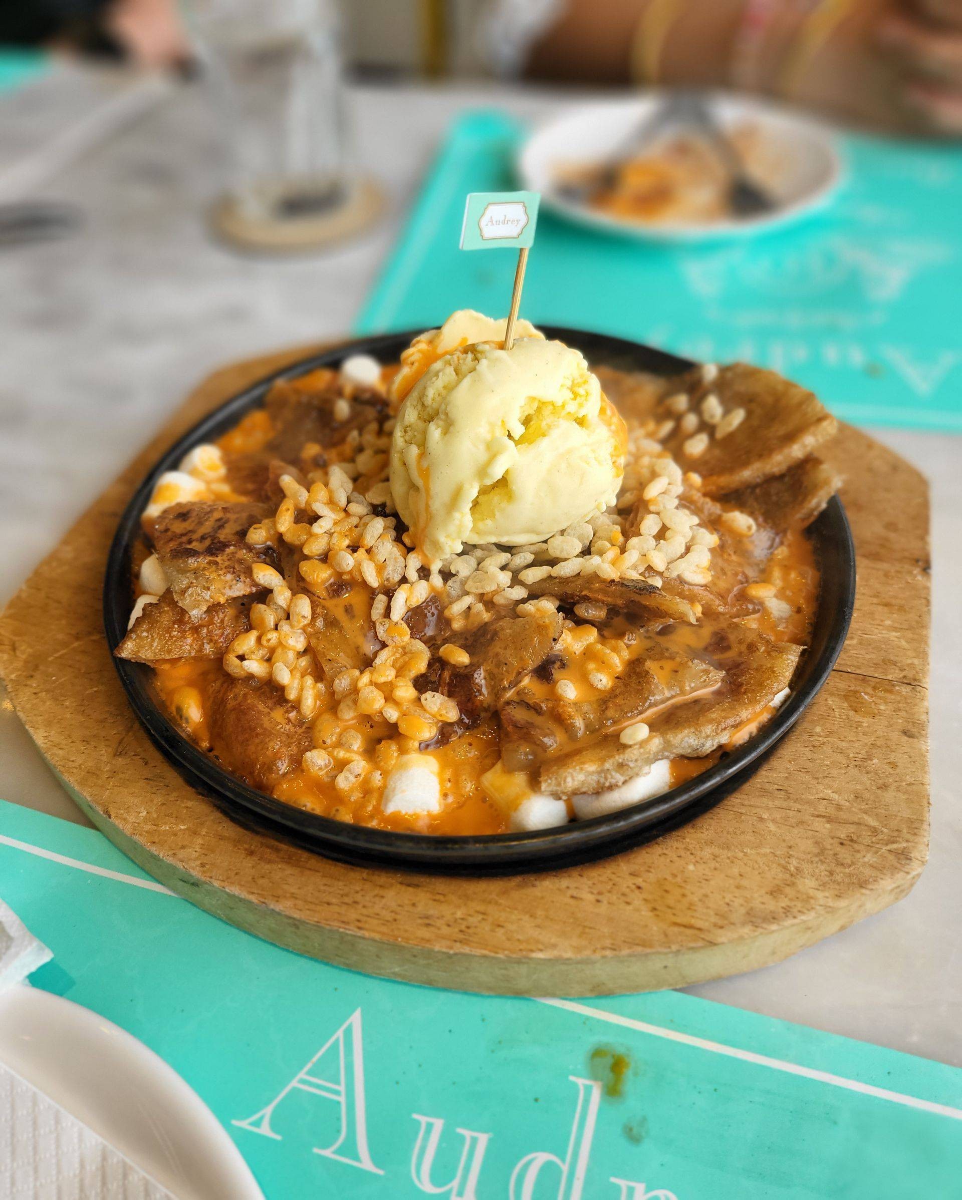 รีวิว Audrey Cafe เซ็นทรัลพลาซ่า ลาดพร้าว ชั้น 4 - มากินบุฟเฟ่ต์ คุ้มมาก