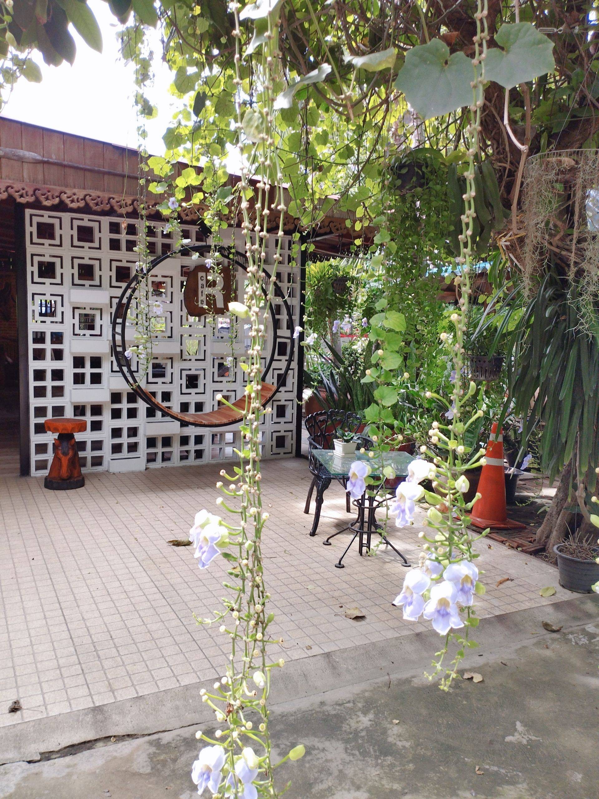 รูป R Cafe By Risa Home