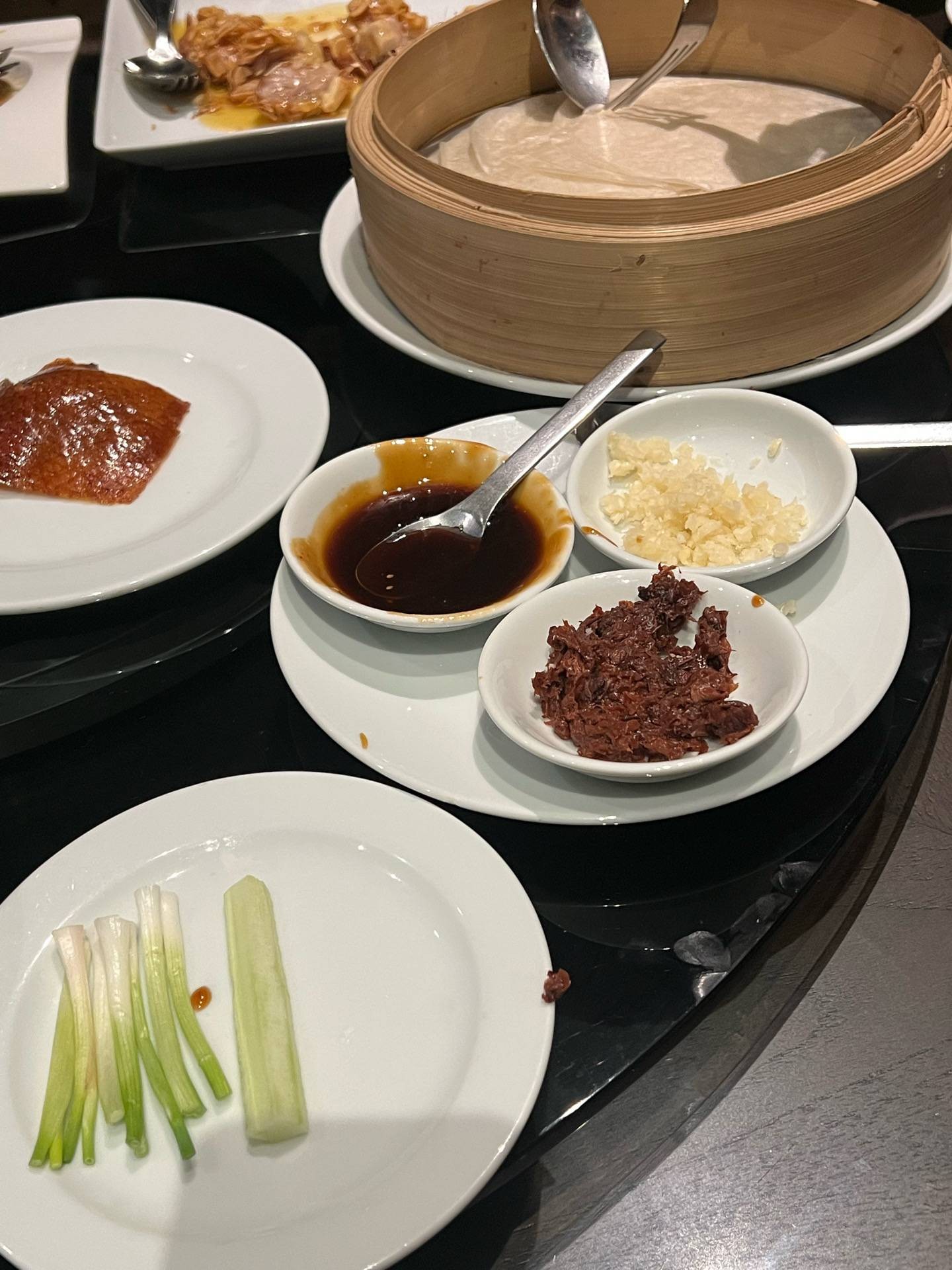 เป็ดปักกิ่ง ร้าน Fei Ya โรงแรมเรเนซองส์ กรุงเทพฯ