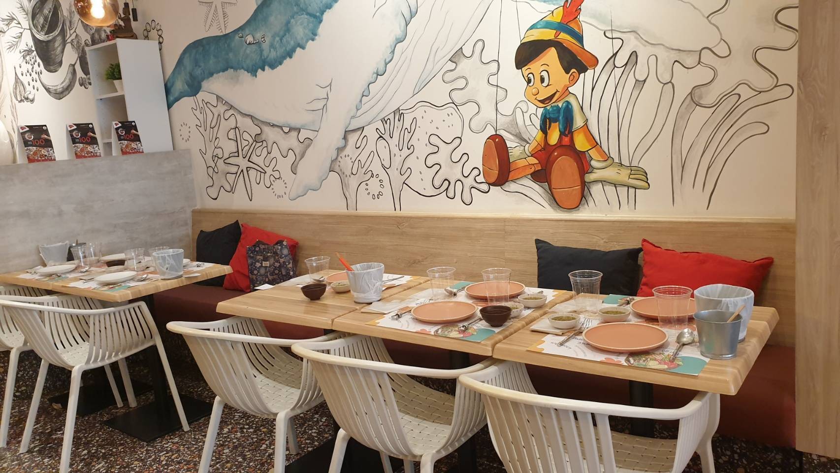 รูป Burn Whale