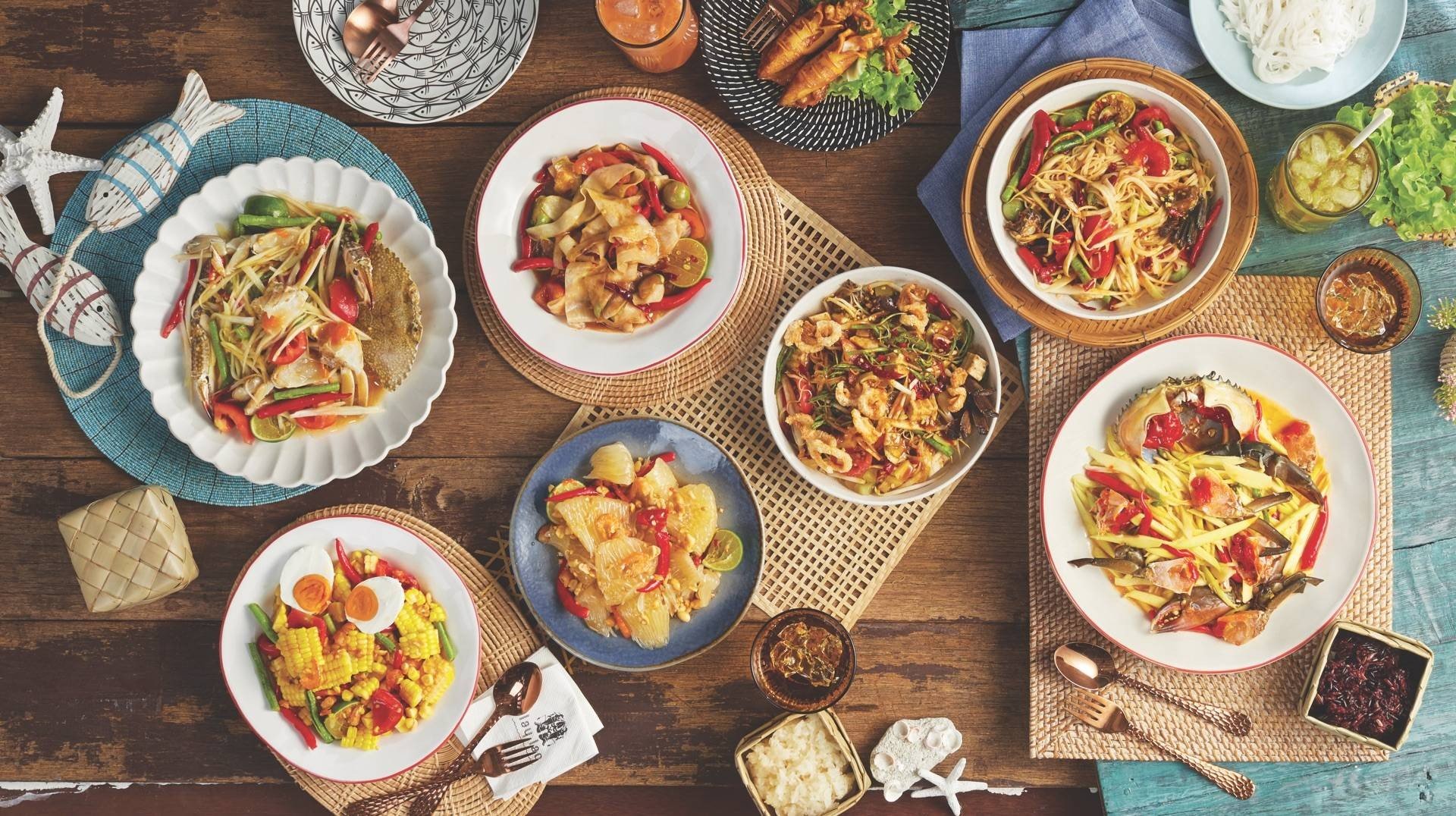 [รีวิว] ร้าน เล ลาว - Lay Lao ส้มตำมิชลินไกด์ 5 ปีซ้อน สีลม | เมนูแนะนำ ...