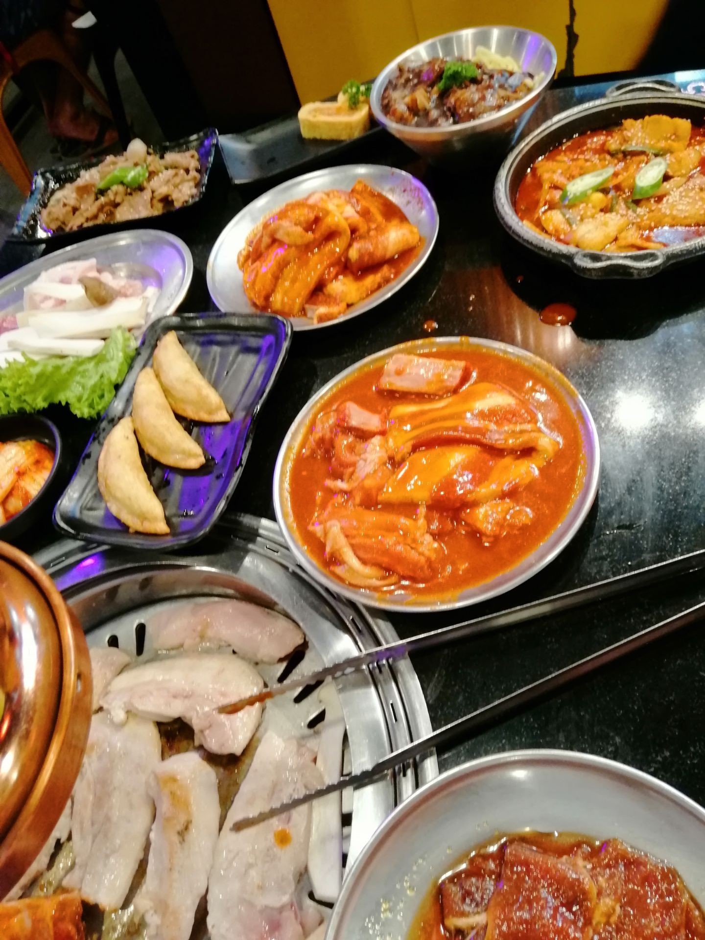 รูป Hongdae BBQ Buffet Siam Square One - Wongnai