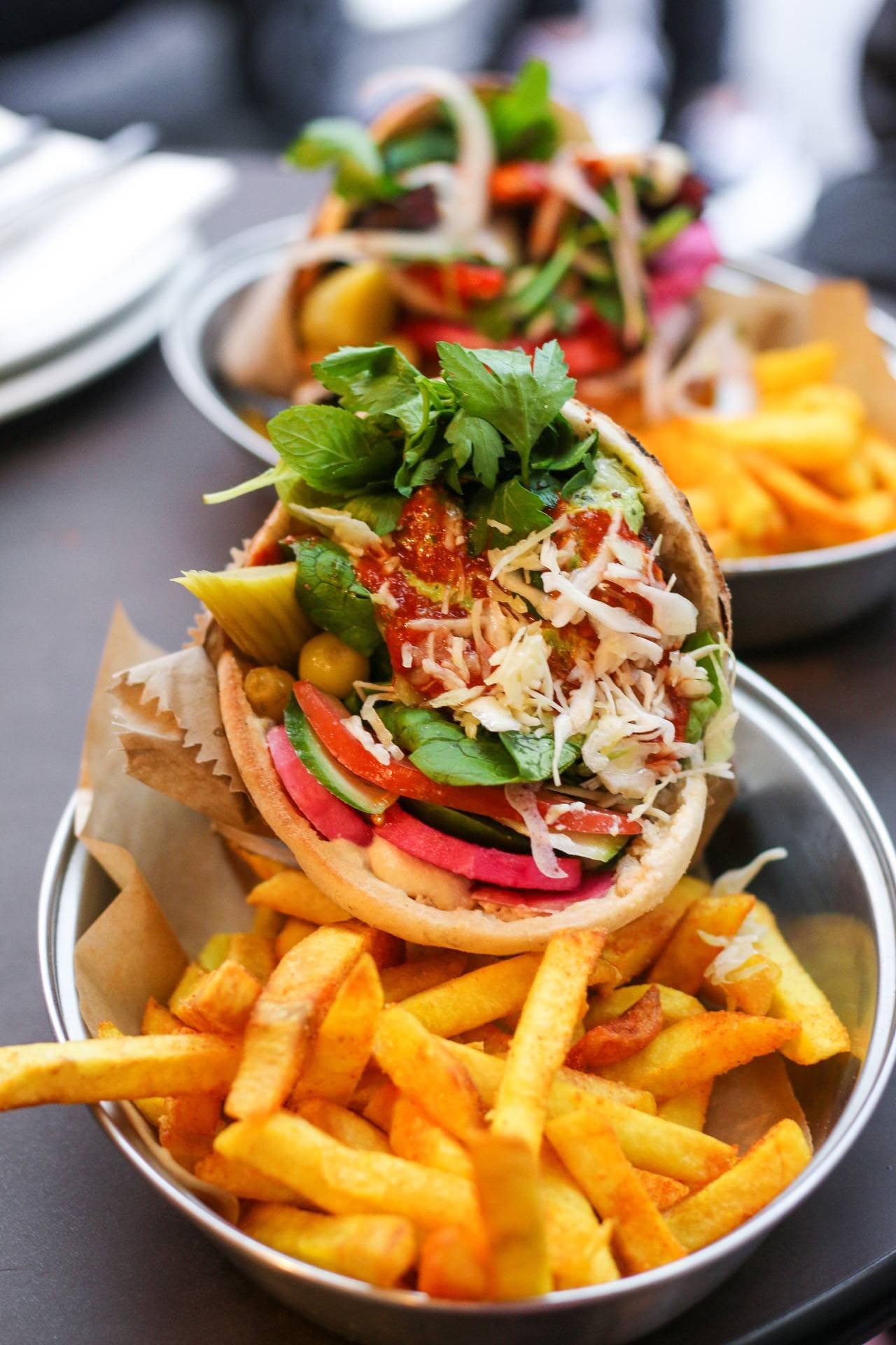 รีวิว Jimmy’s Falafel - Amazing Middle Eastern food for a quick lunch 🥙🫓