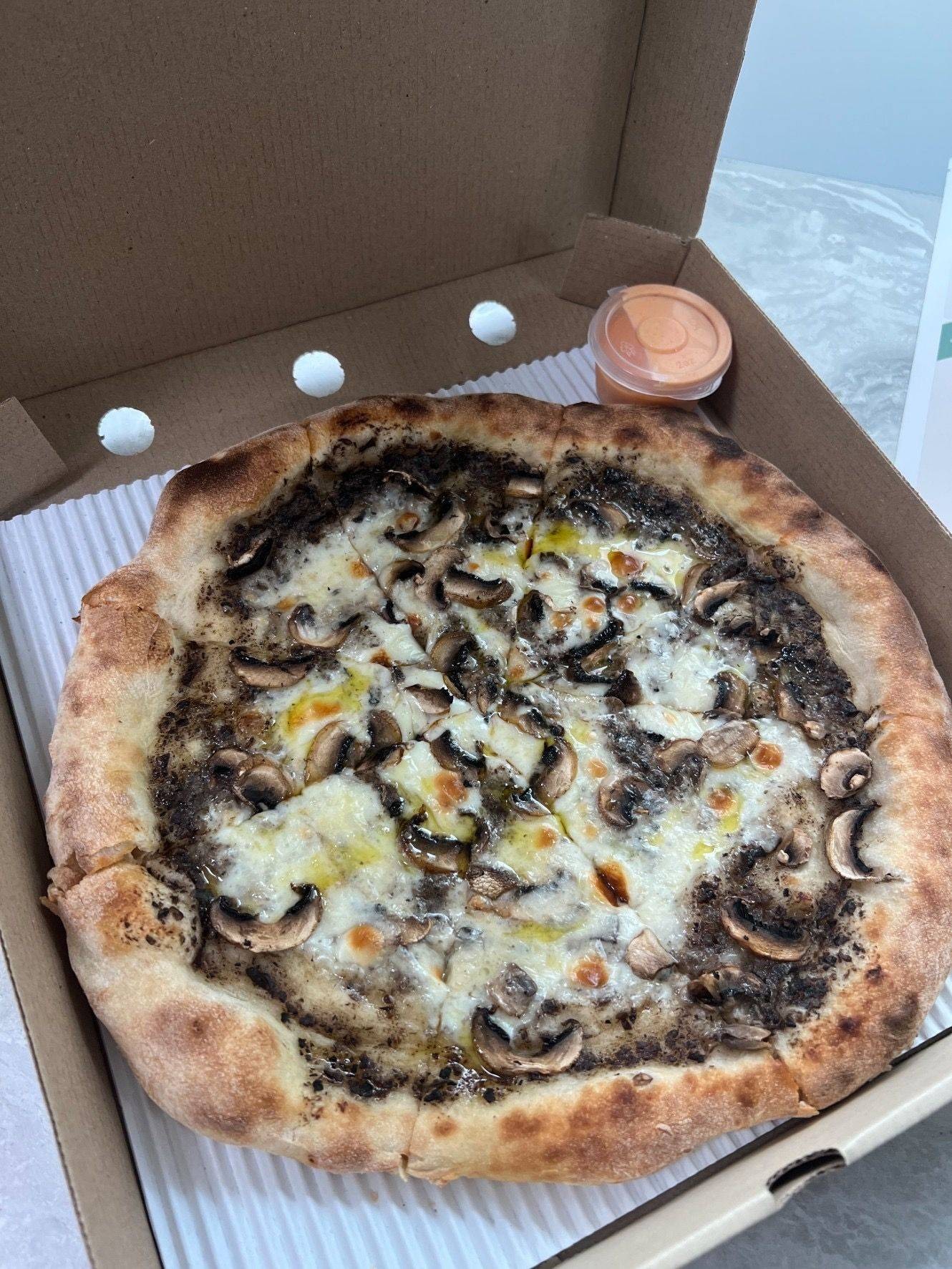 รูป Ronin pizza ลาดพร้าว 18