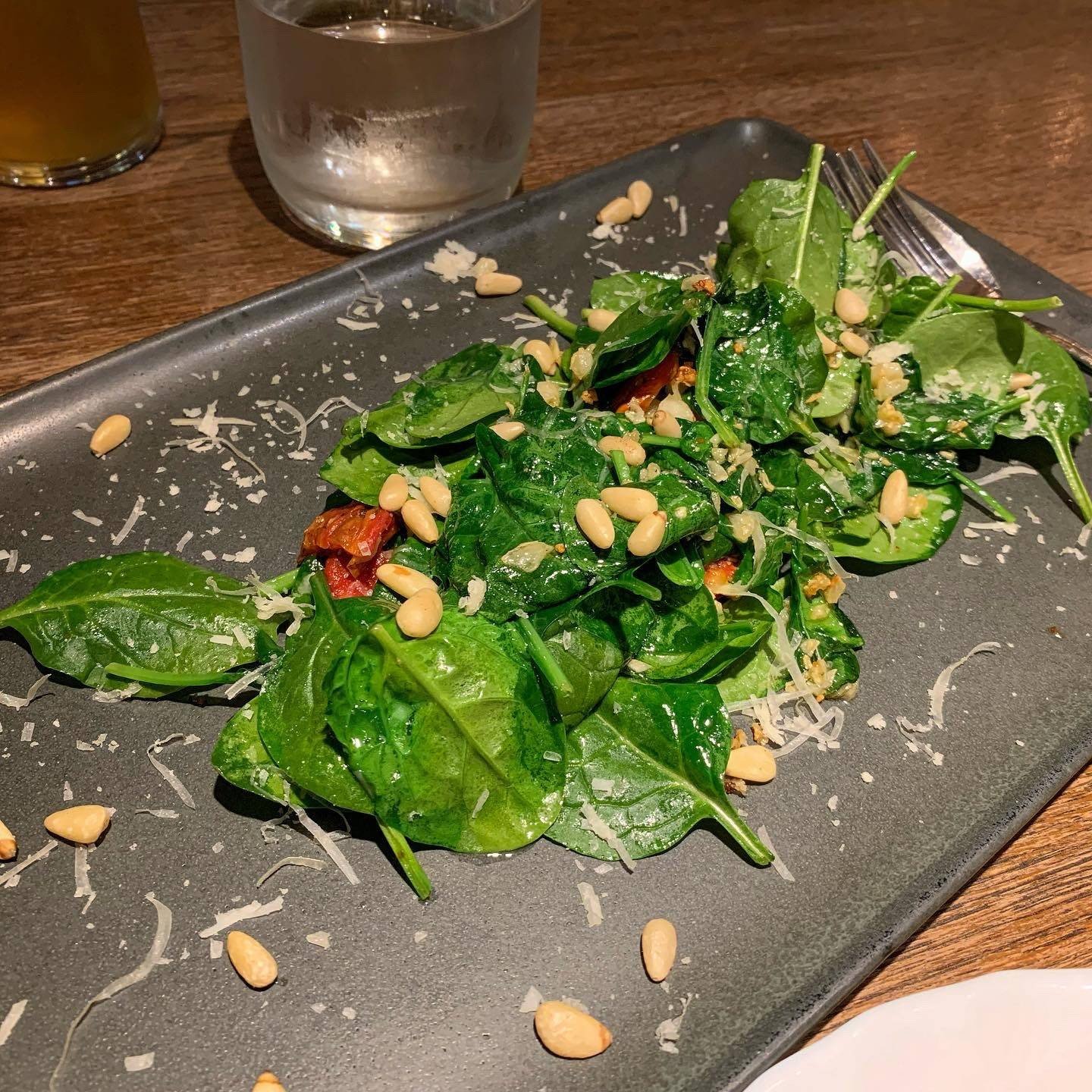 Baby spinach salad ร้าน Sireena Italian Restaurant เขาใหญ่