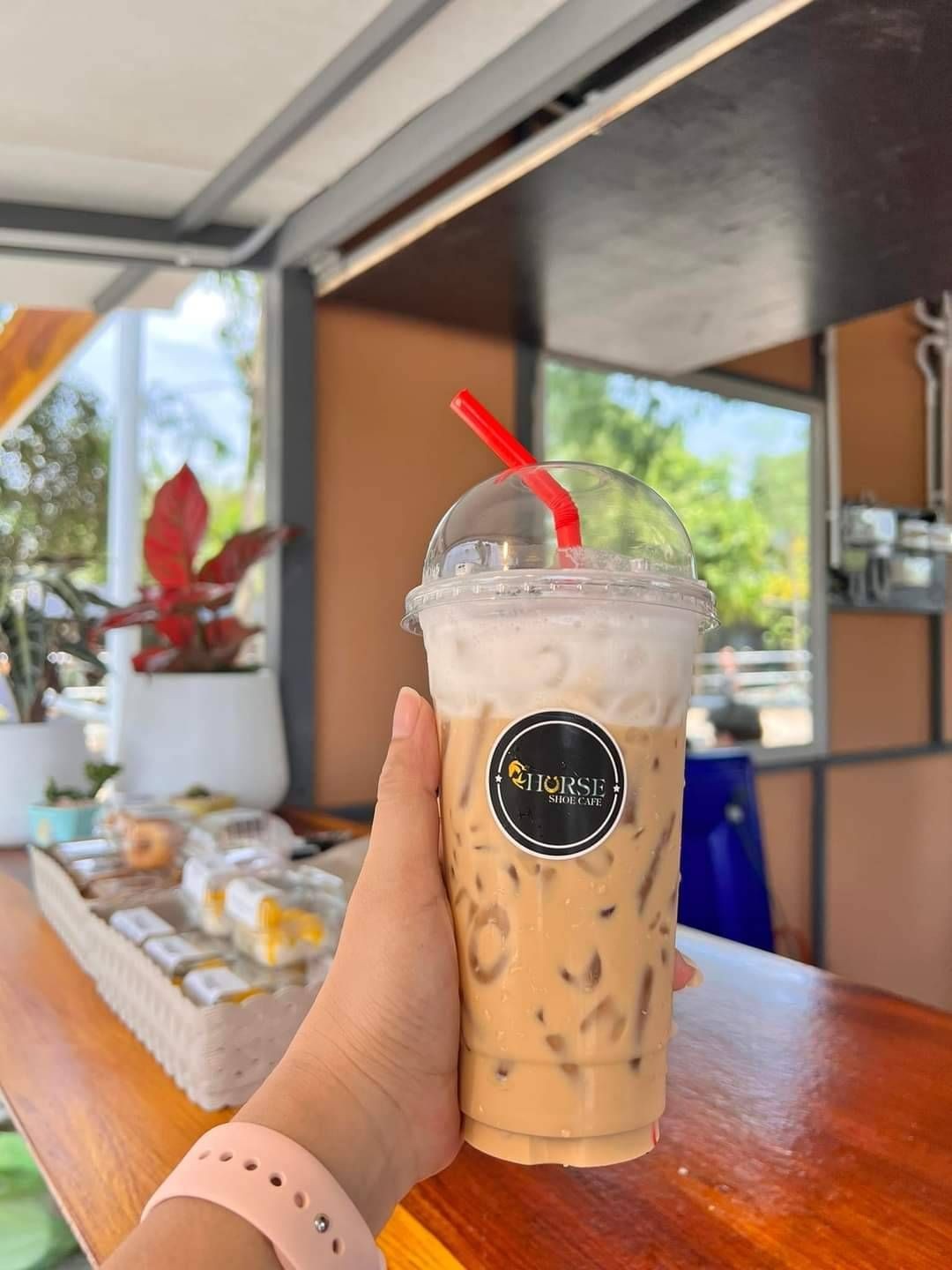 ร้าน Horse shoes cafe | รีวิวร้านอาหาร