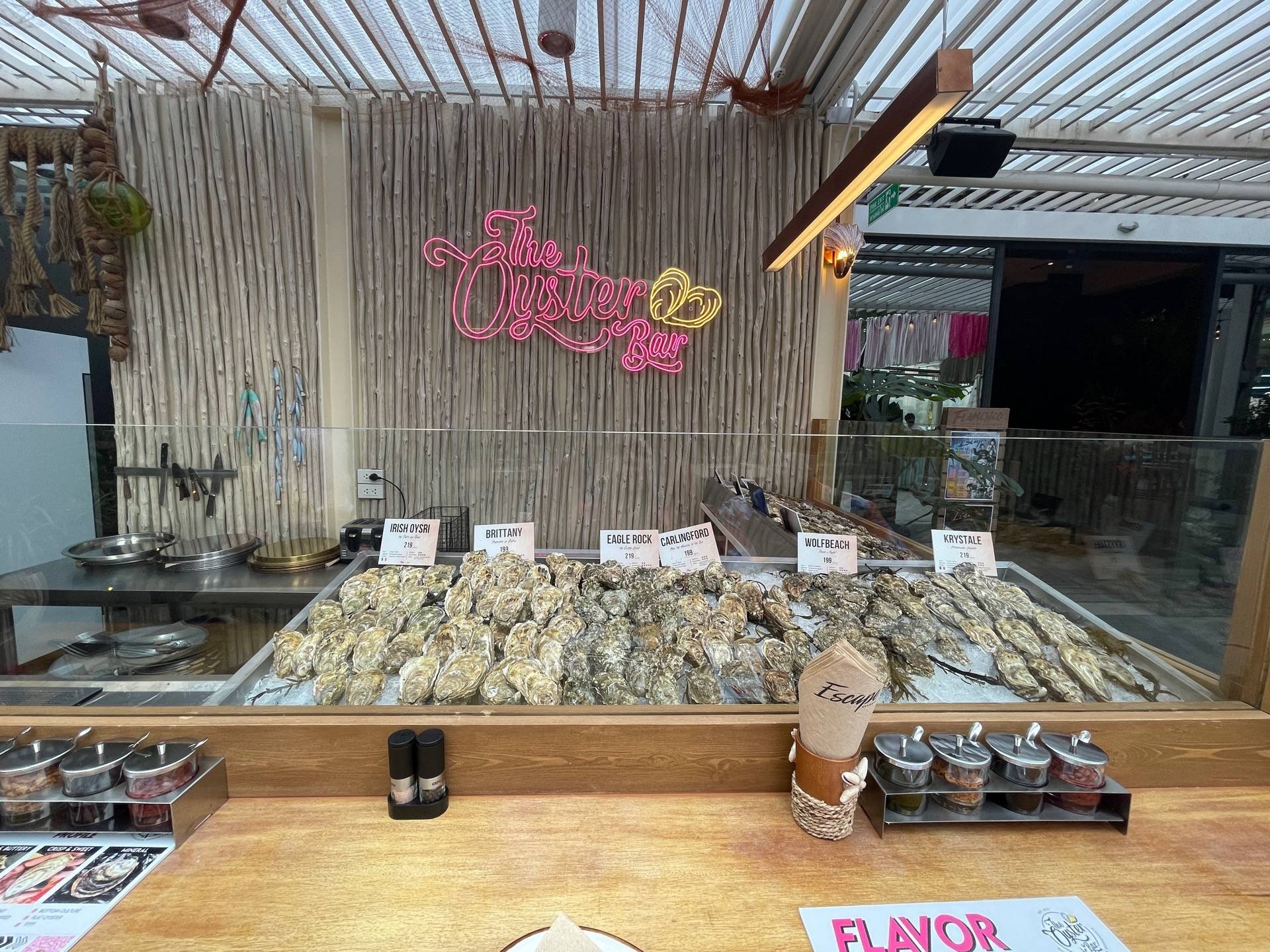 รูป Escape Bangkok Emquartier