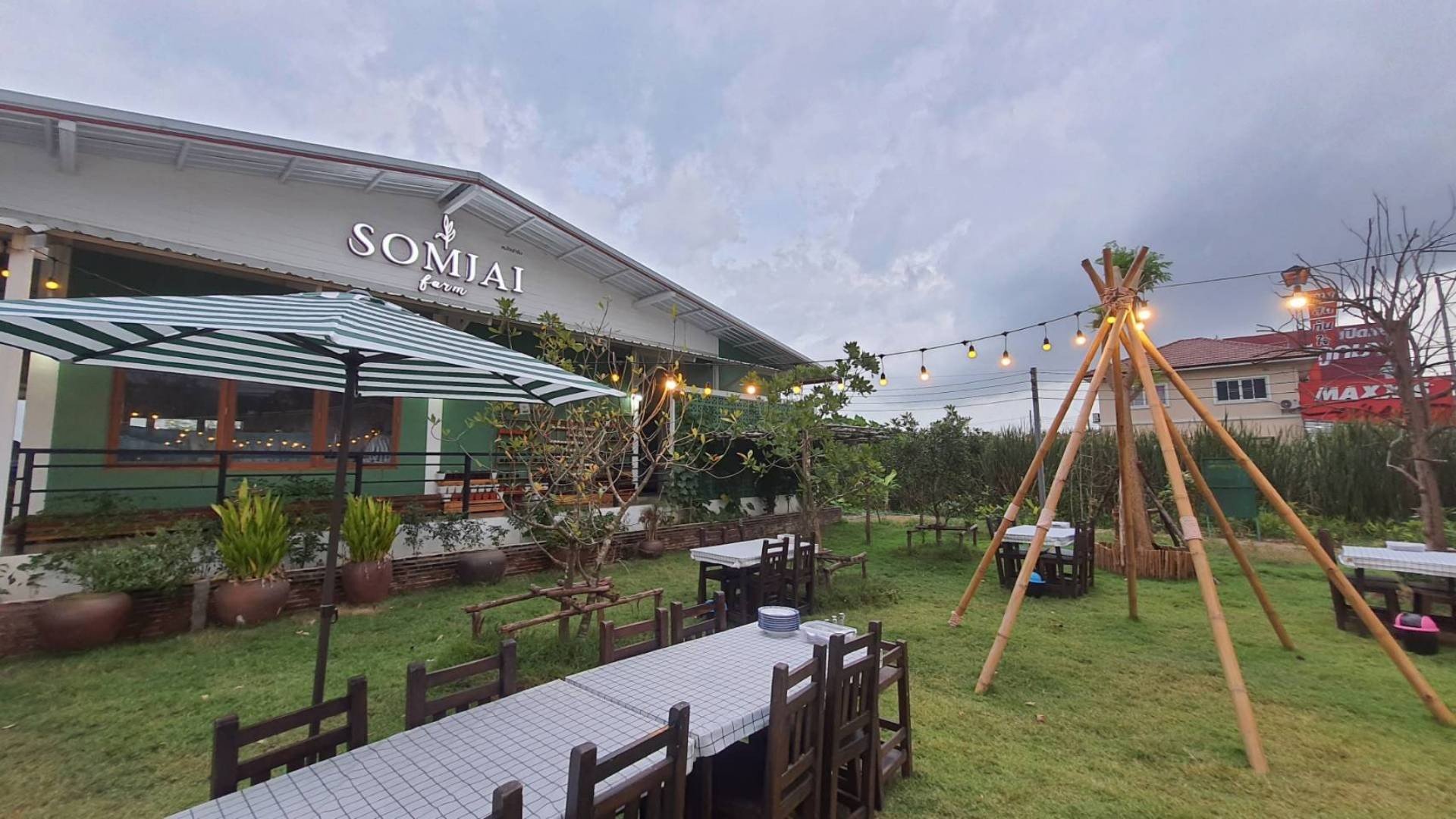 [รีวิว] ร้าน SOMJAI FARM สมใจฟาร์ม ร่มเกล้า | เมนูแนะนำ รูปภาพ ราคา