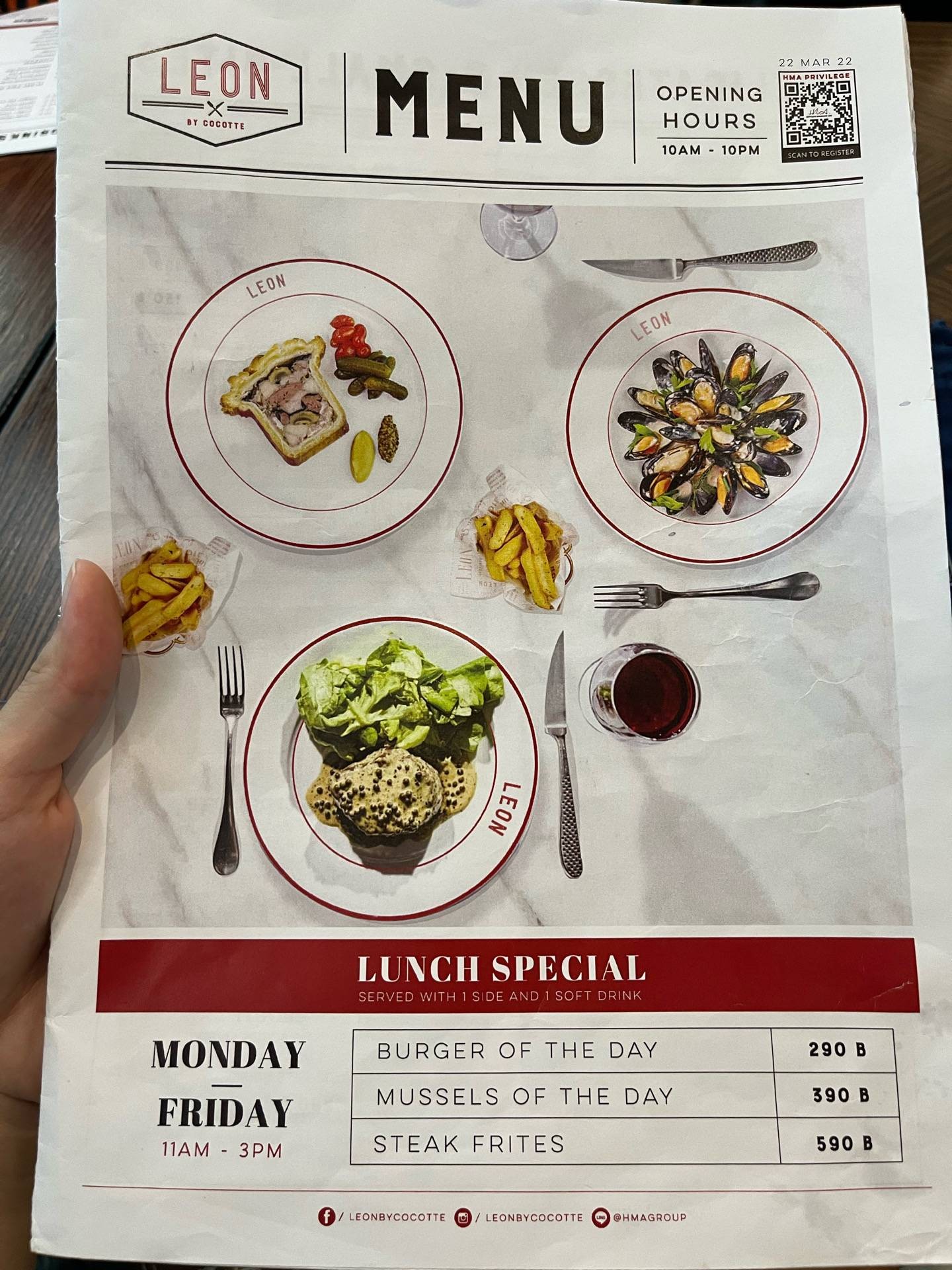 Burger of the day : Lunch special ร้าน LEON By Cocotte Emquartier - Wongnai