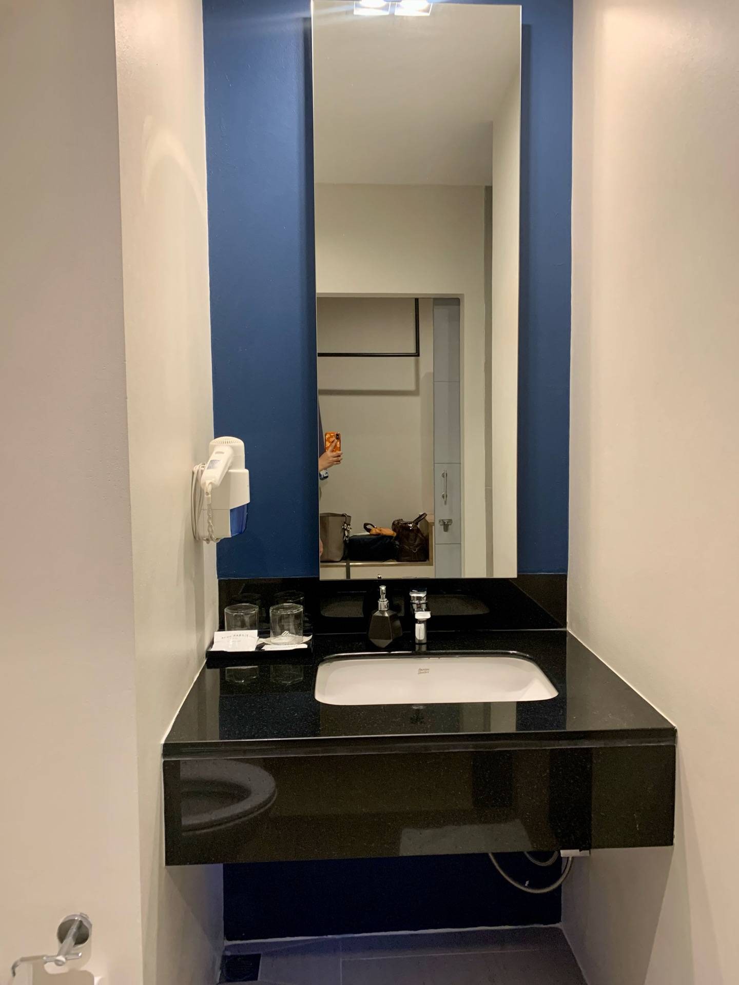 รูป Blue rabbit hotel