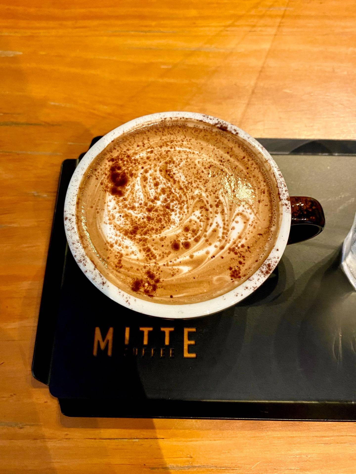 รีวิว Mitte Coffee, Cafe & Friends หมู่บ้านเมืองทองธานีโครงการ 4 - แวะ ...