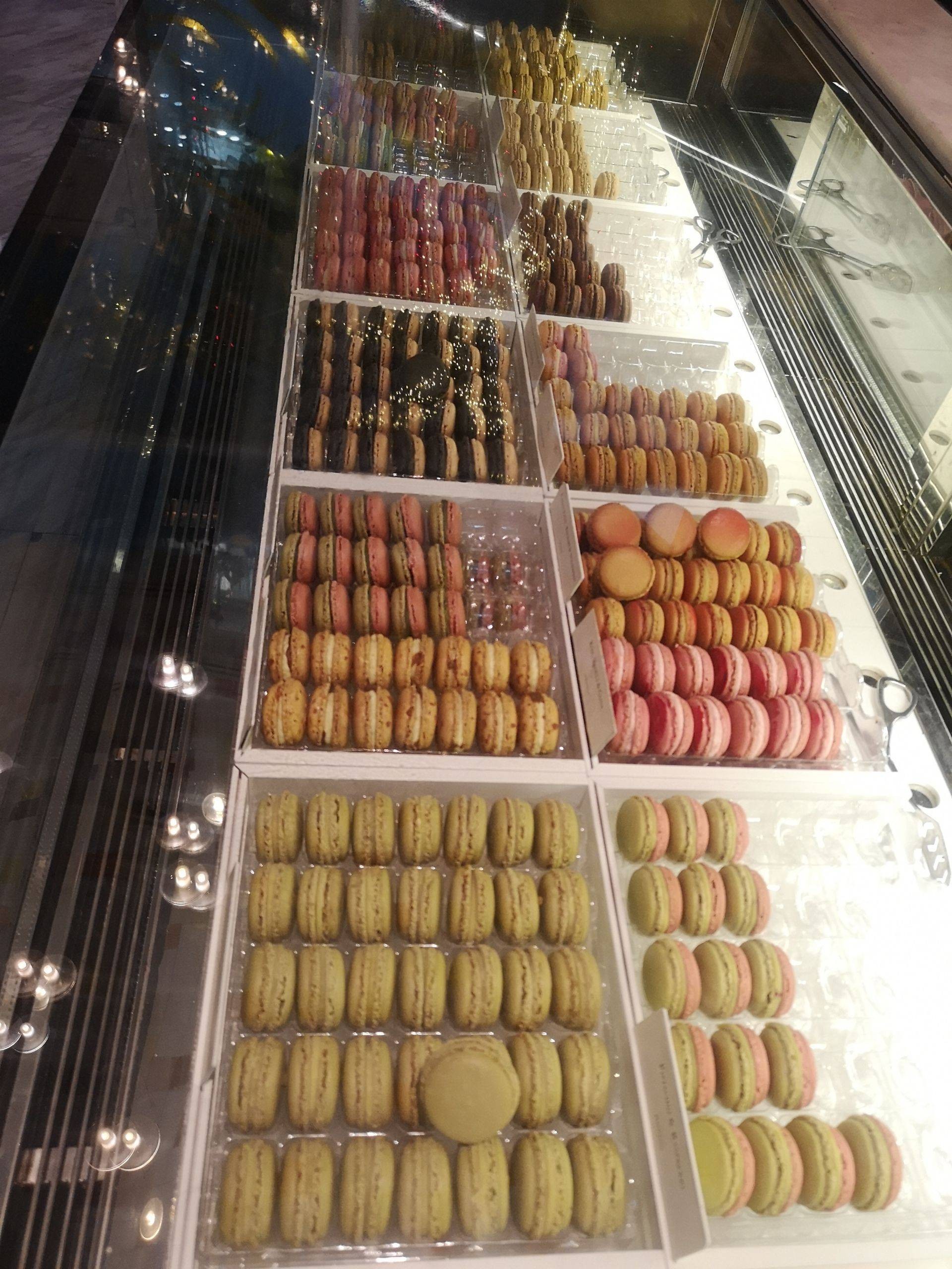รูป Pierre Hermé Paris Emporium ( M FLOOR )