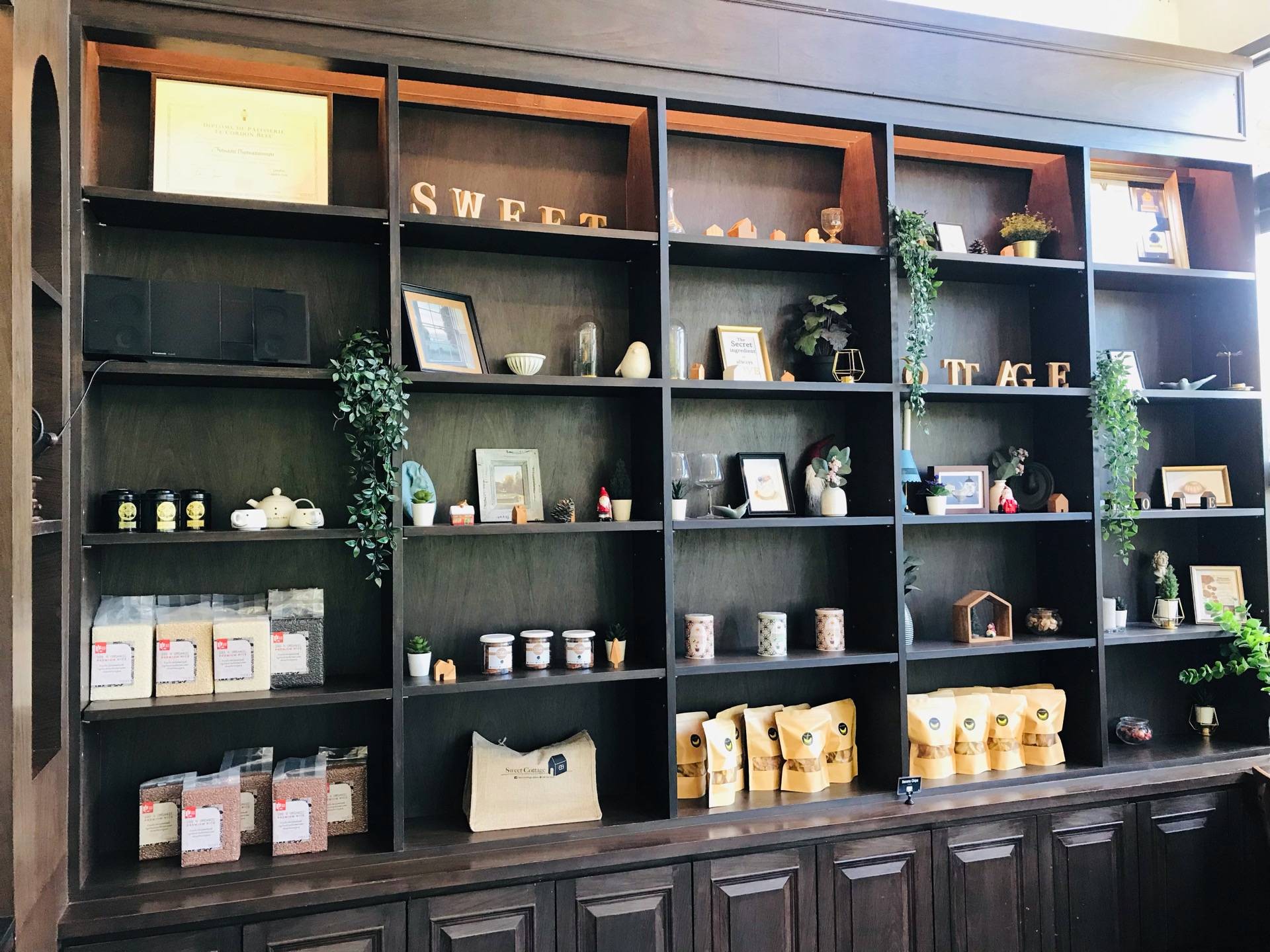 รูป Sweet Cottage Bakery & Tea Room - Wongnai