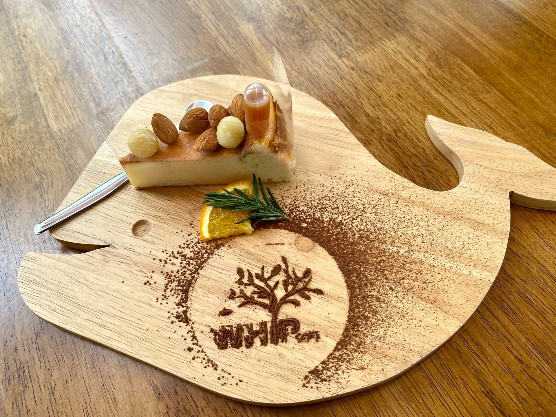 รูป WHIP CAFE Bangsaen - Wongnai