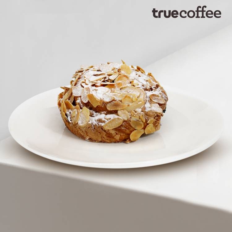 Cinnamon Raisin Orange Snail • Cinnamon Raisin Orange Snail ร้าน True ...