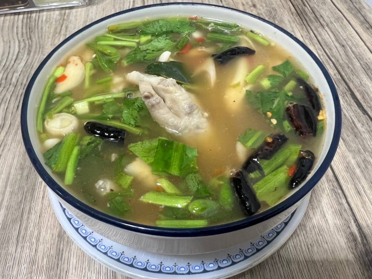 ร้าน Hallo house สาขา2 สาขาลุมพินีเสรีไทย-นิด้า | รีวิวร้านอาหาร