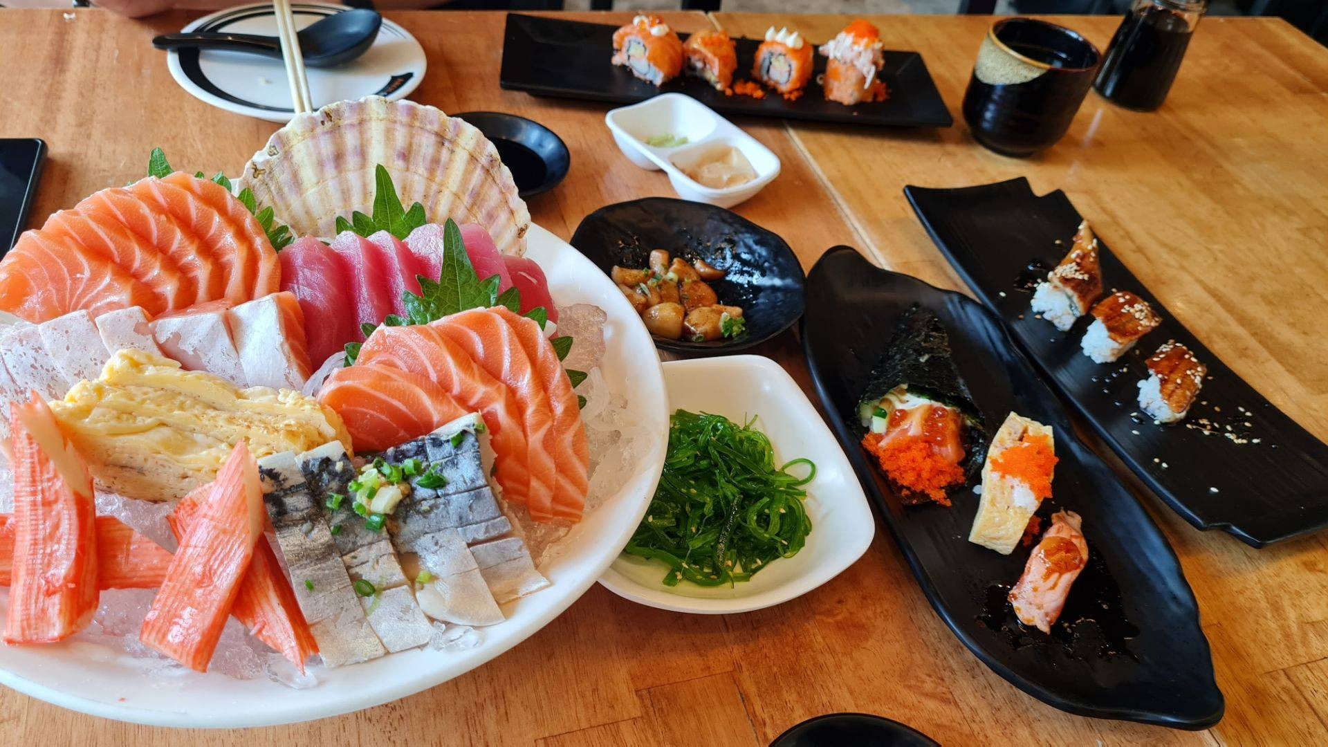 รูป Aroi Sushi Thru Thonglor ถนนเพชรบุรีตัดใหม่