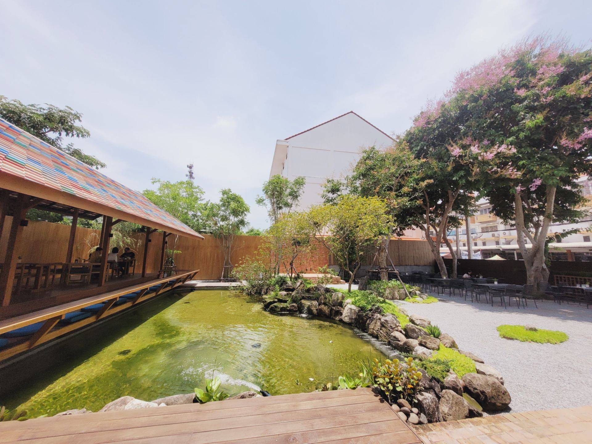 รีวิว Chirp Cafe and Chat Space Chirp Cafe and Chat Space - ร้าน ...