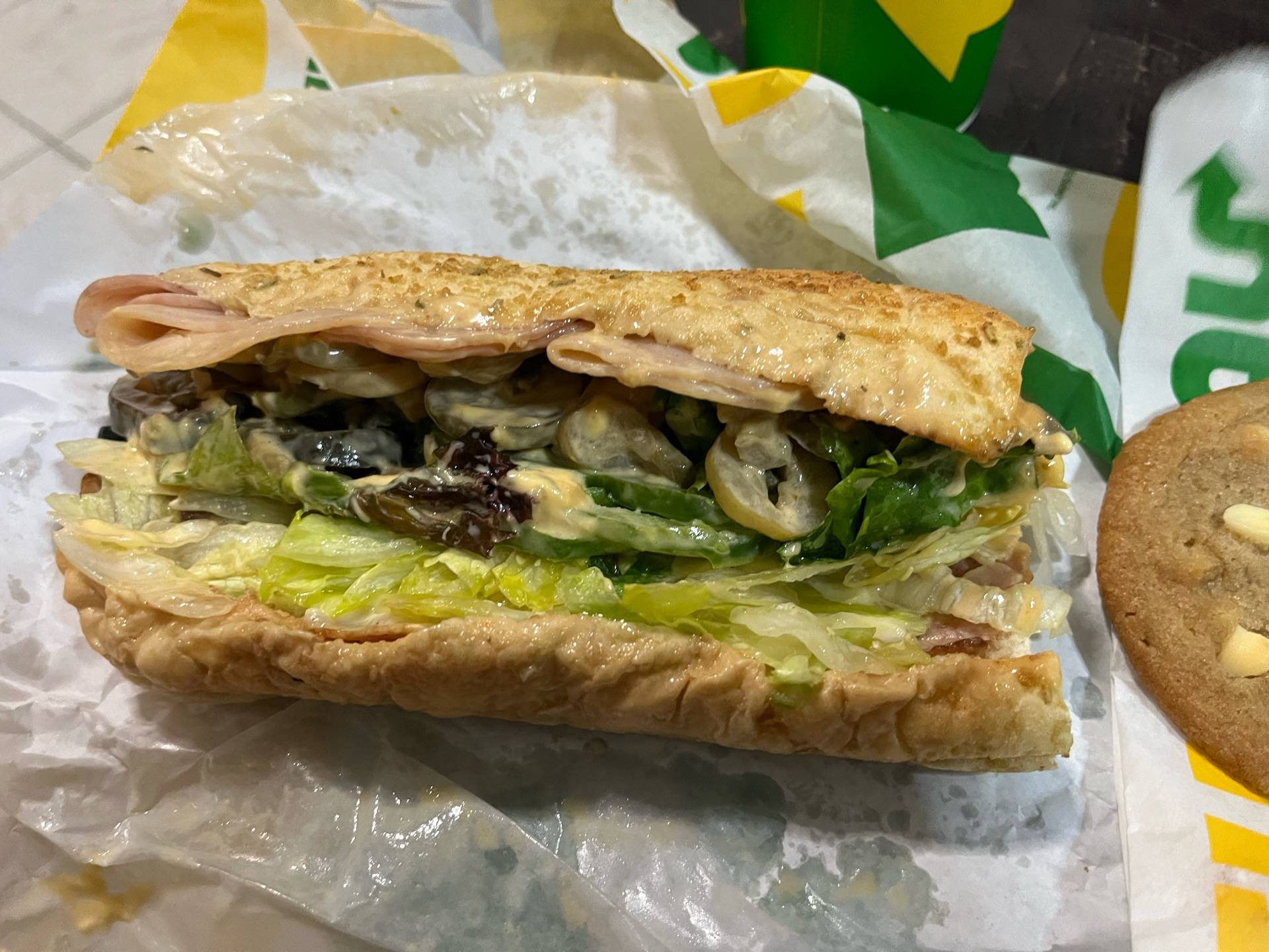 รูป Subway พีทีที สเตชั่น ศรีราชา