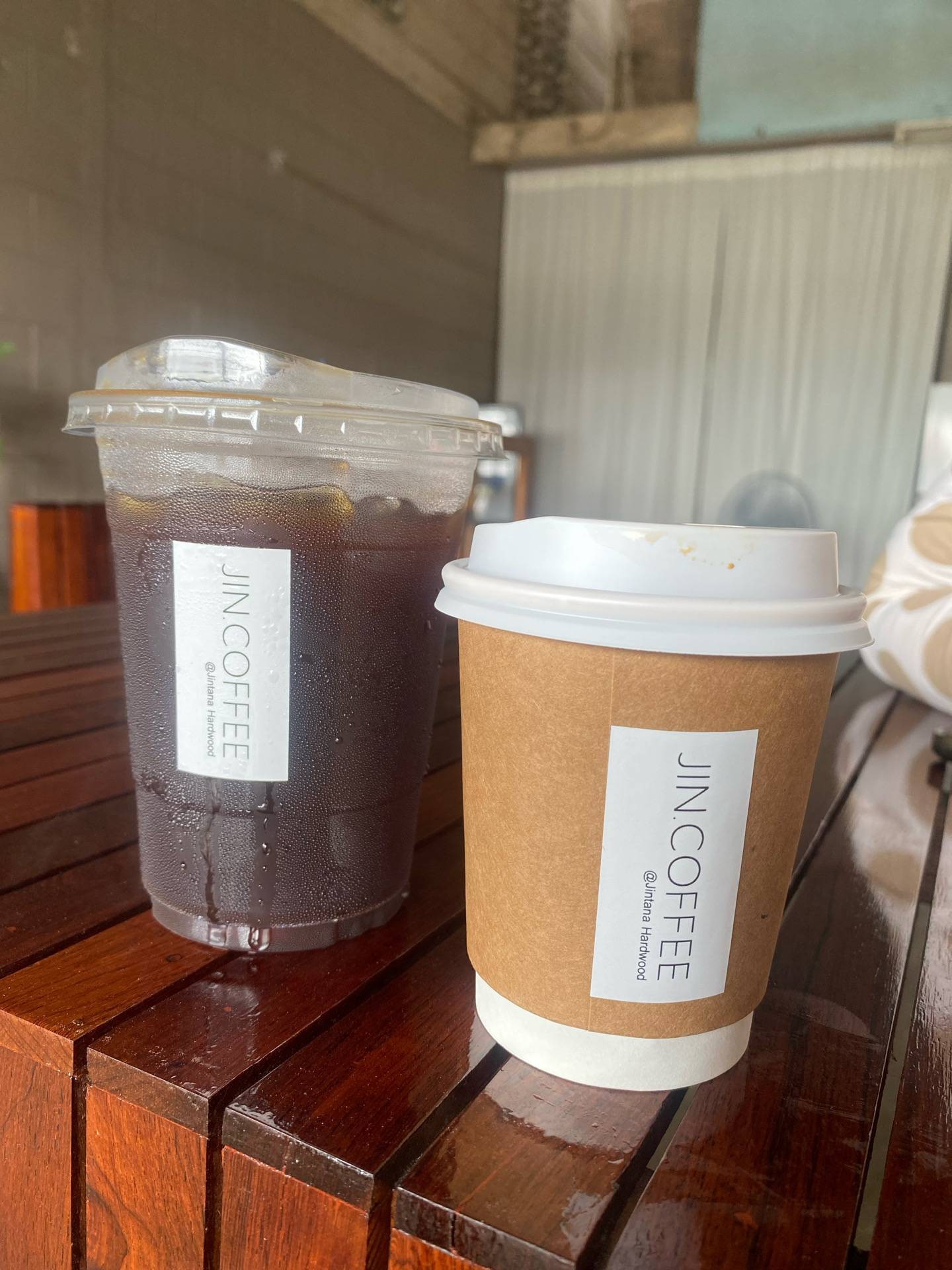 รีวิว Jin.coffee - - ร้านกาแฟขนาดกะทัดรัด อยู่ในโรงงานไม้ Jin Hardwood กาแฟคุณภาพดี ราคาคุ้มค่า ...