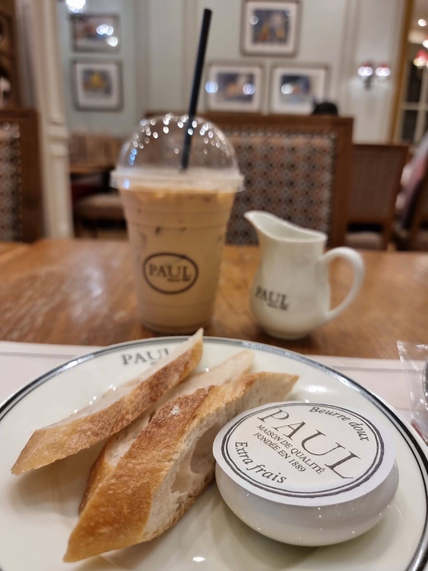 รูป PAUL CentralWorld ชั้น2