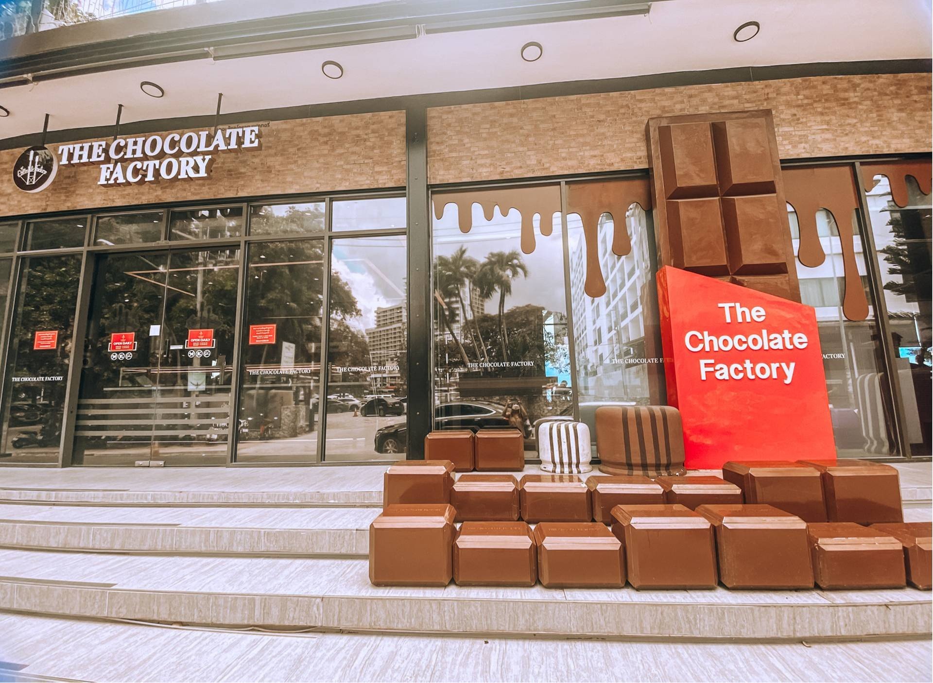 รูป The Chocolate Factory Shop & Restaurant Pattaya - Wongnai