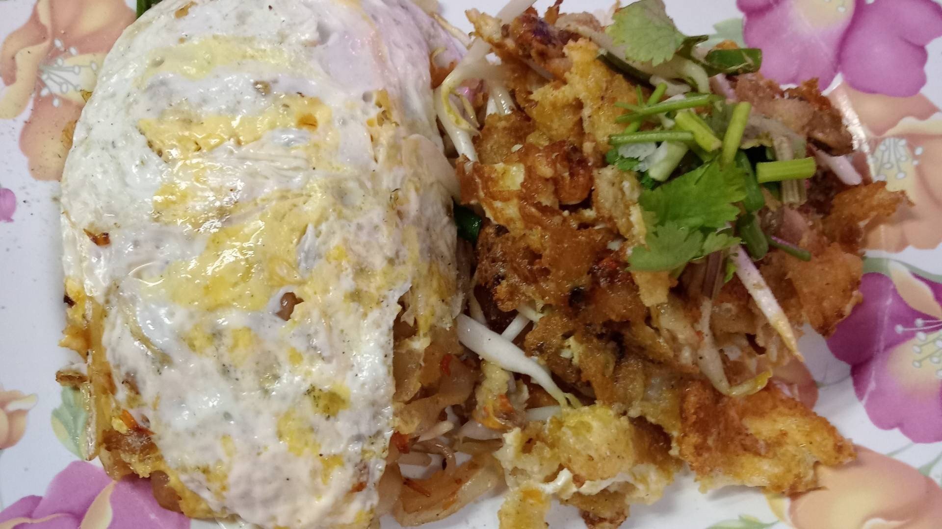 ผู้หญิงขายหอย(ทอด)by tan&tam - สั่งอาหารเดลิเวอรี | Wongnai x LINE MAN