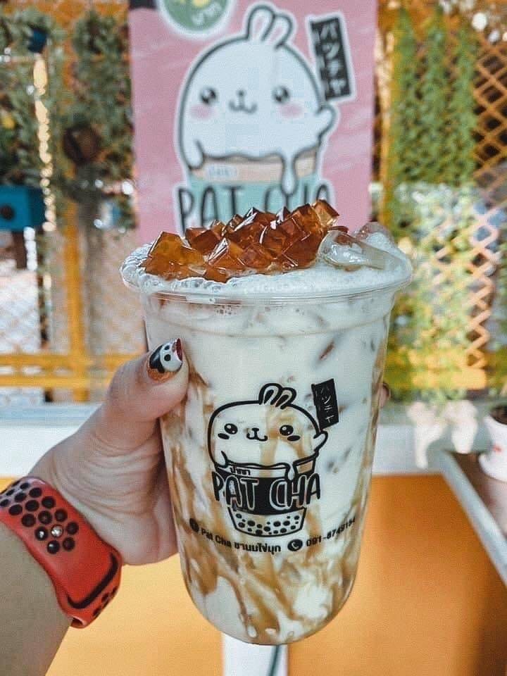 รีวิว Patcha ชานมไข่มุก สาขานกฮูก 2 - อร่อยเกือบทุกเมนู