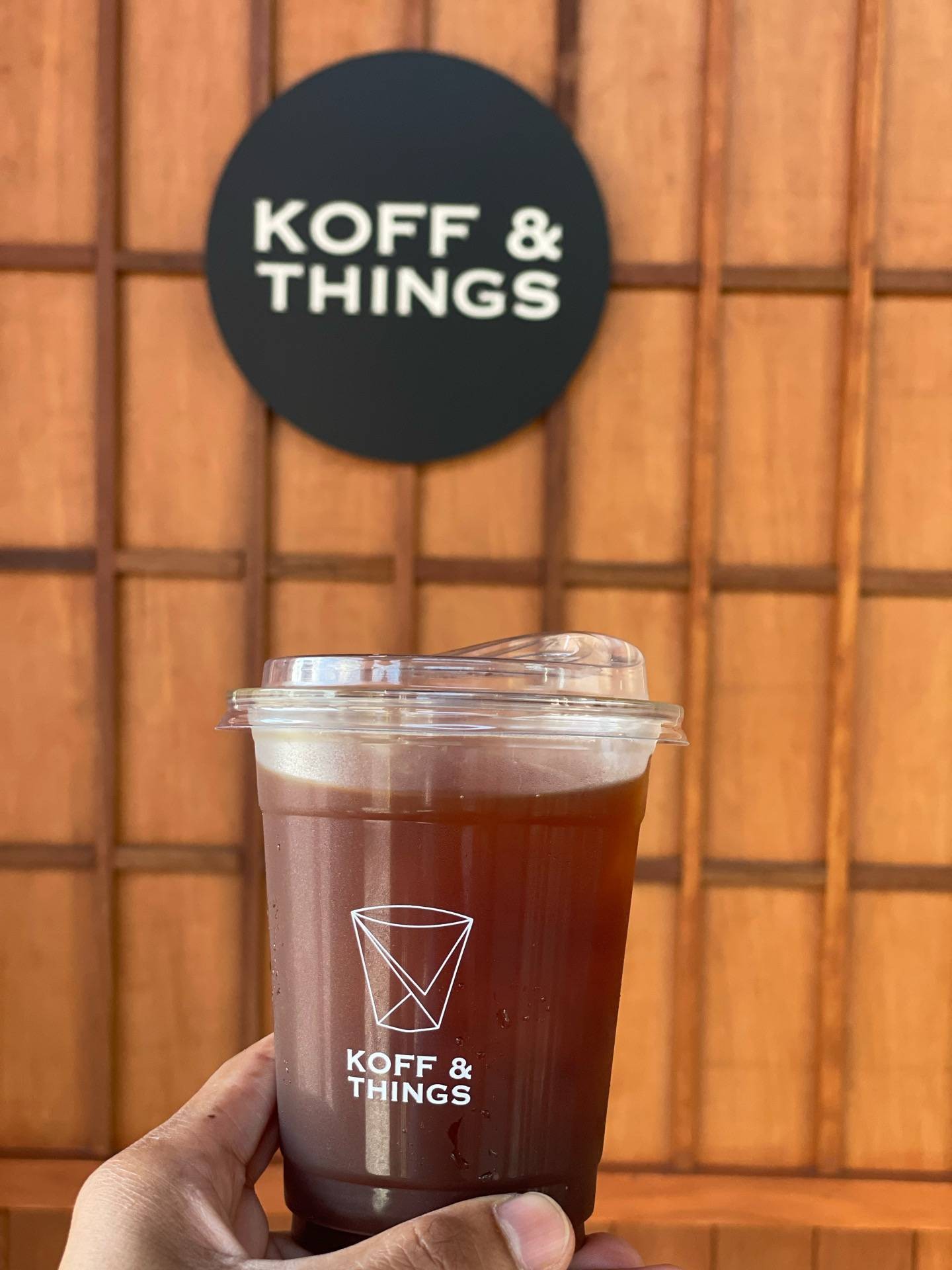 รีวิว Koff&things - คาเฟ่สวยๆ ย่านคูเมือง ตรงประตูเชียงใหม่
