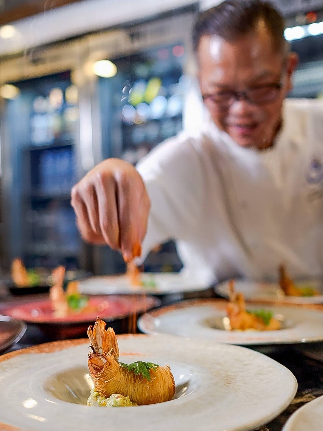 รีวิว เลดี้ บุชเชอร์ - 4 Hands Dinner ในตีม 🌟 Michelin Star Chef Dinner