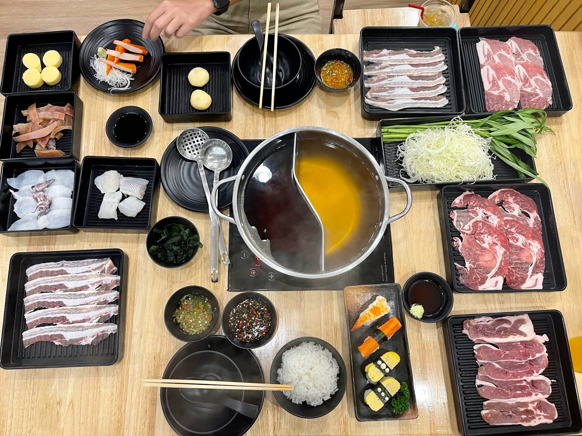 รีวิว ซูโมย่า ชาบู Sumoya shabu - ชาบูคุ้มค่า บริการดีมาก อาหารอร่อยทุกอย่าง คุ้มราคา มาอีกแน่นอน