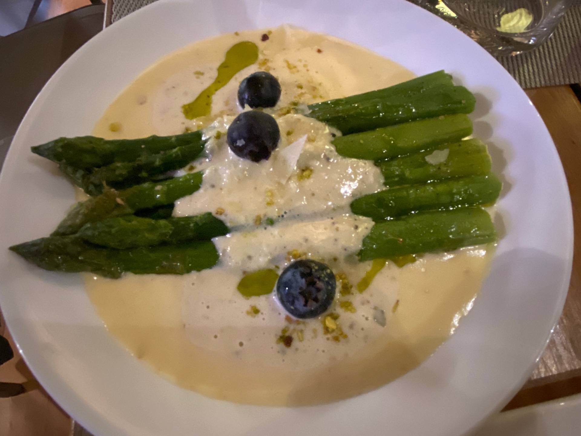 รูป Ta Ra Thea & BBB F เมืองระยอง