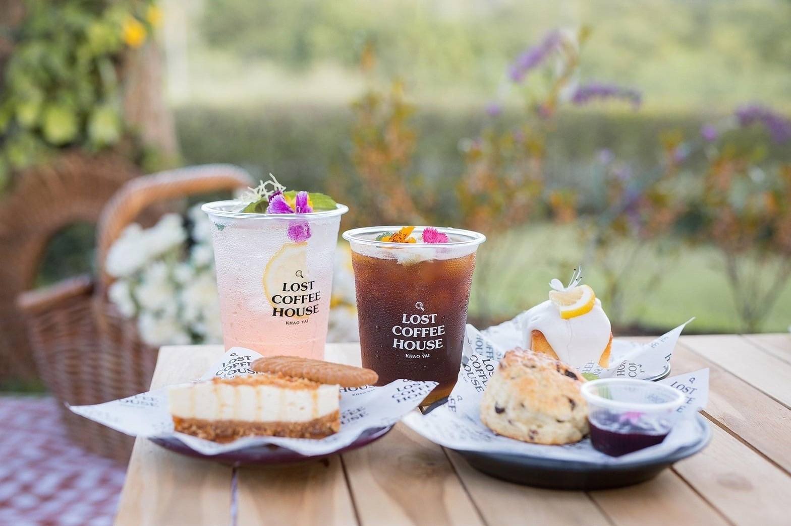 รีวิว LOST COFFEE HOUSE LOST COFFEE HOUSE KHAOYAI - ดีมากๆๆๆ แนะนำเลยค่ะ
